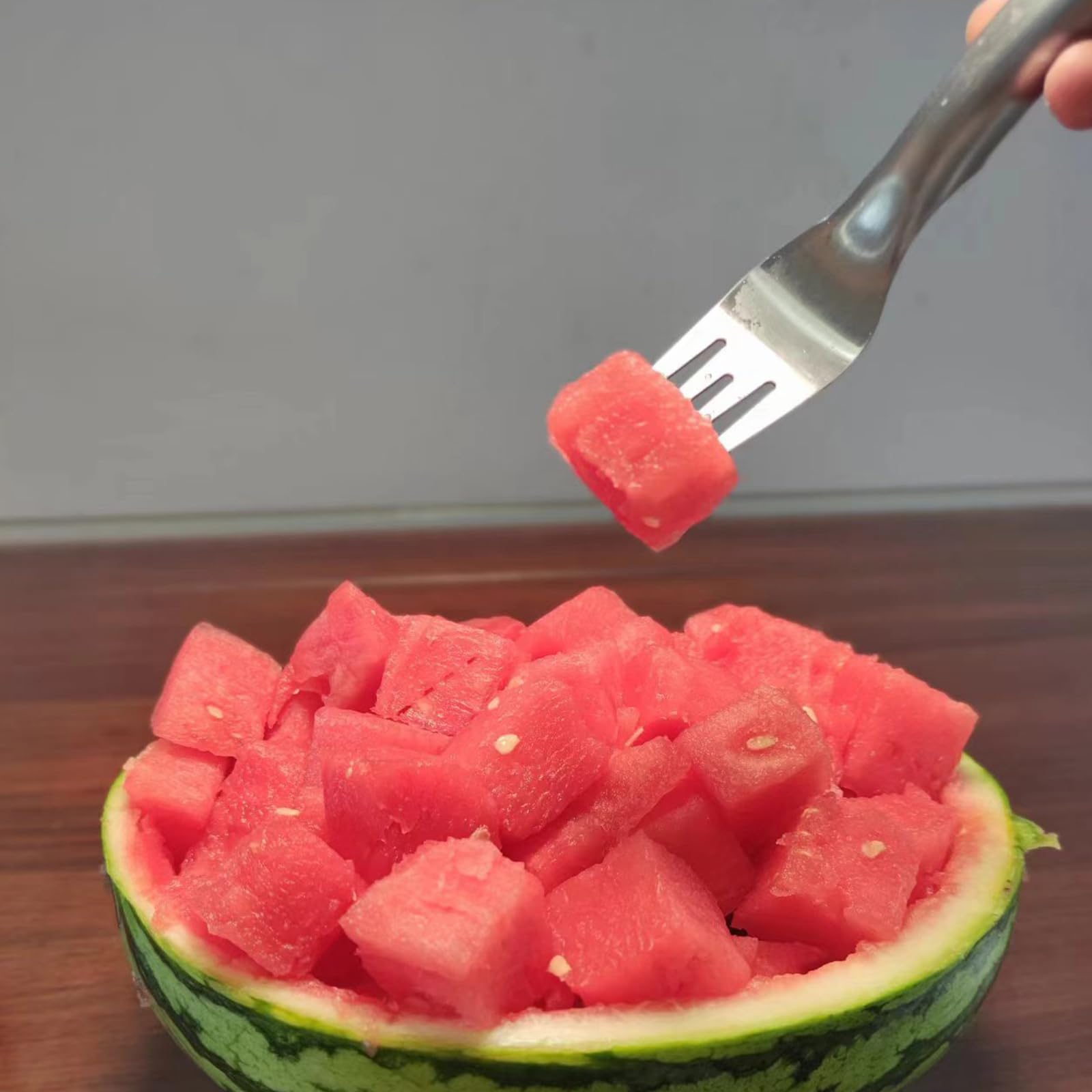 Watermelon Fork Slicer Cutter, 2-in-1 Stainless Steel Fruit Cutter, Summer Portable Watermelon Cutter Melon Cutter Tool, Multifunctional Fruit Fork for Home Kitchen,Camping