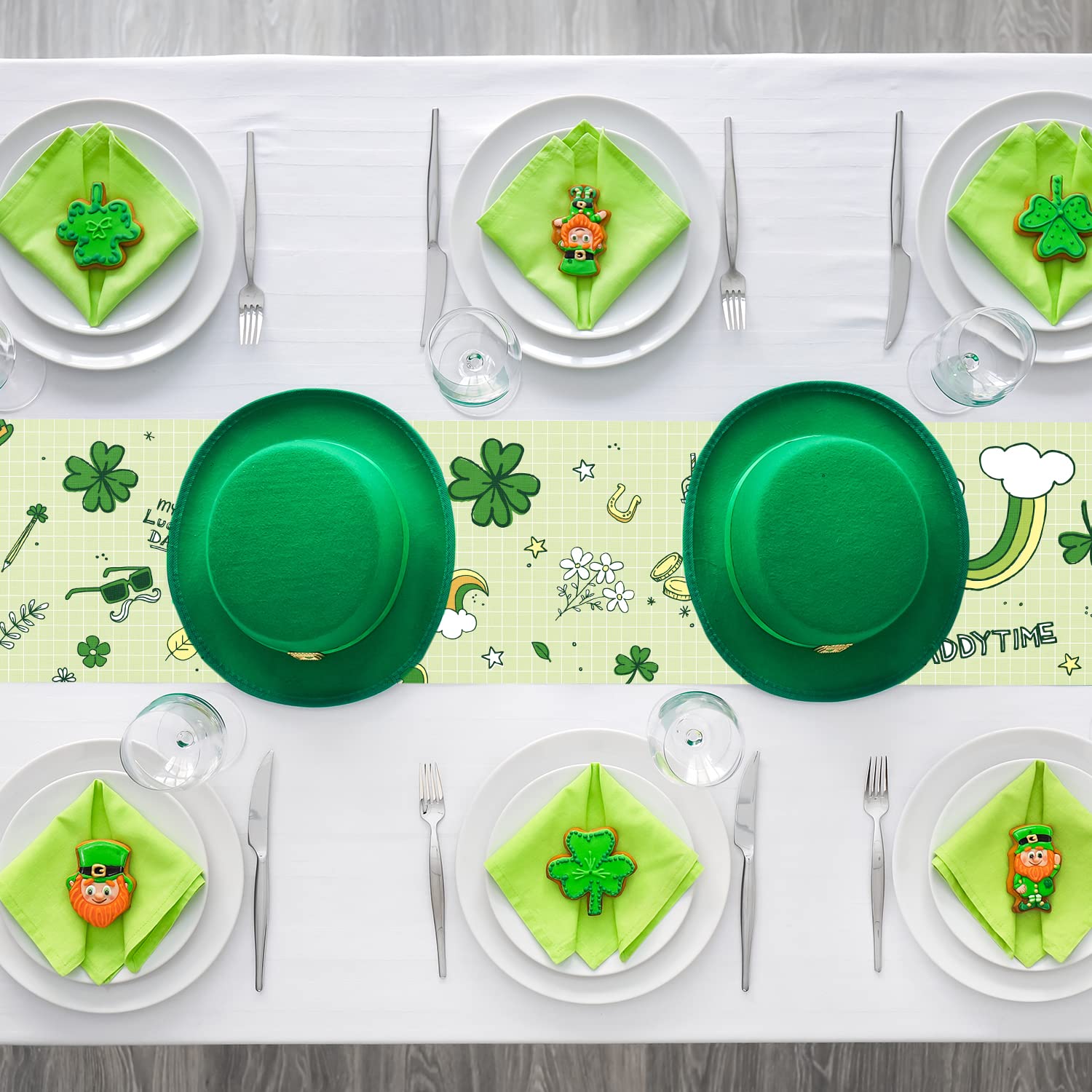 St Patricks Day Table Runner, Opawel Lucky Shamrock Seasonal Spring Holiday Kitchen Dining Table Decor for St Patricks Day Decoration Indoor Outdoor Home Party Decor
