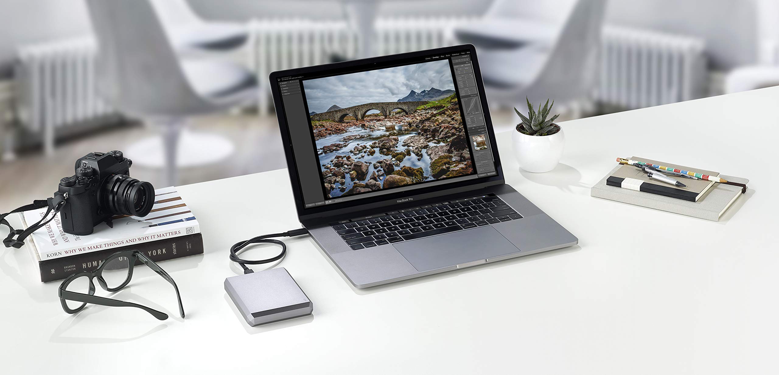 LaCie Mobile Drive 4TB External Hard Drive Portable HDD โ Space Gray USB-C USB 3.0, for Mac and PC Desktop, 1 Month Adobe CC (STHG4000402)