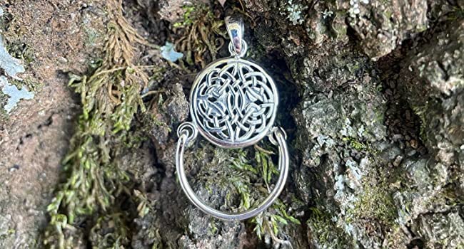 Jewelry Trends Sterling Silver Celtic Knotwork Charm Holder Round Pendant