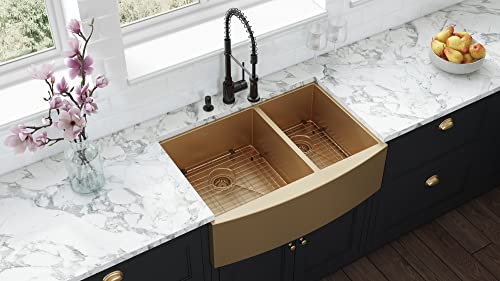 Ruvati 33-inch Satin Brass Matte Gold Stainless Steel 60/40 Double Bowl Apron-Front Farmhouse Kitchen Sink - RVH9742GG