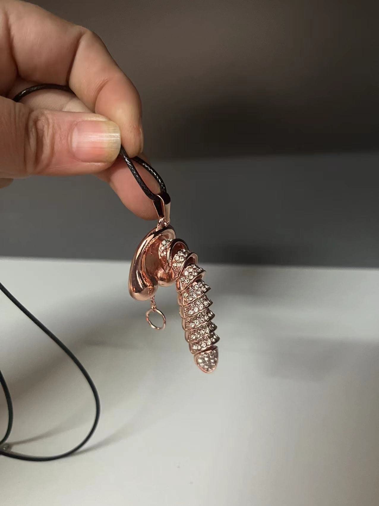 NUTRIG Funny Erectable Pendant, Creative Human Organ Modeling Pendant Necklace Couple Funny Necklace for Punk Men Women (Color : Rose Gold)