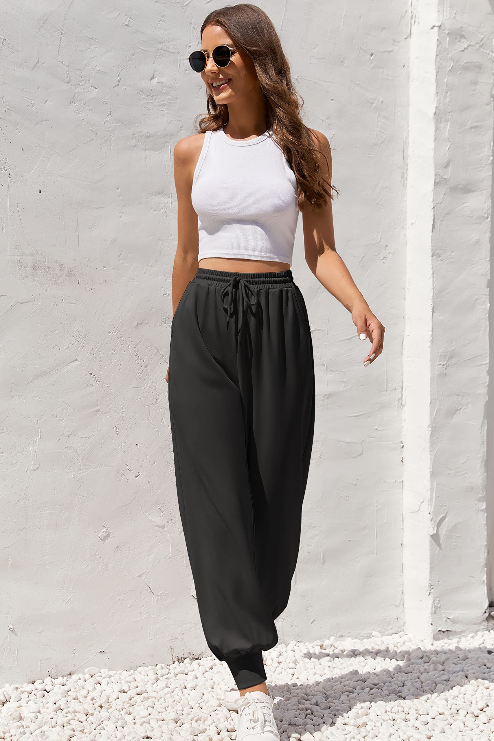 Pelixio Womens High Waisted Sweatpants Cinch Bottom Pants Drawstring Casual Baggy Y2K Trendy Athletic Joggers with Pockets Black