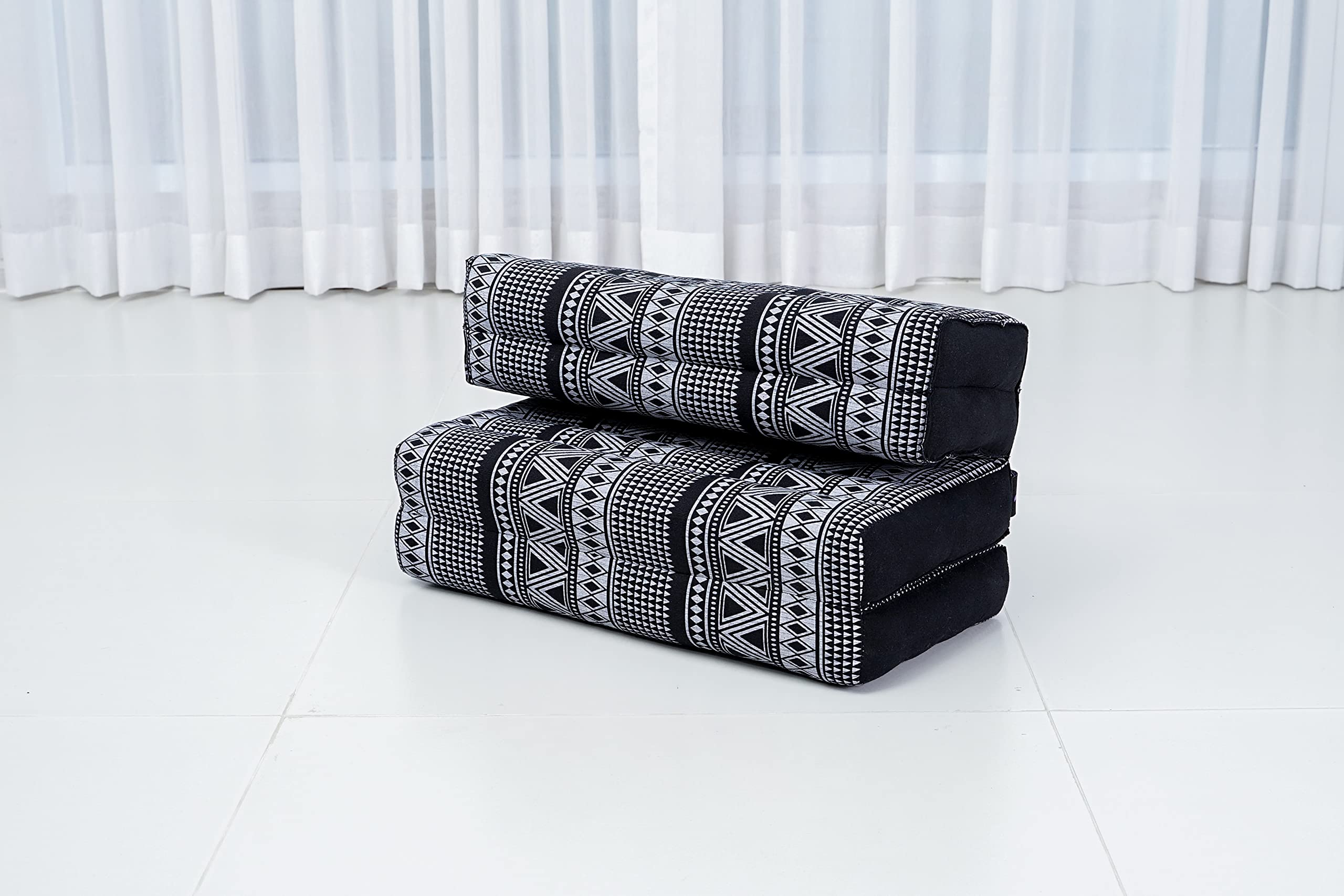 Leewadee Foldable Floor Mattress β 2 in 1 Floor Meditation Mat for Yoga and Relaxation, Seating Futon with Kapok, 20 x 28 inches, Black White