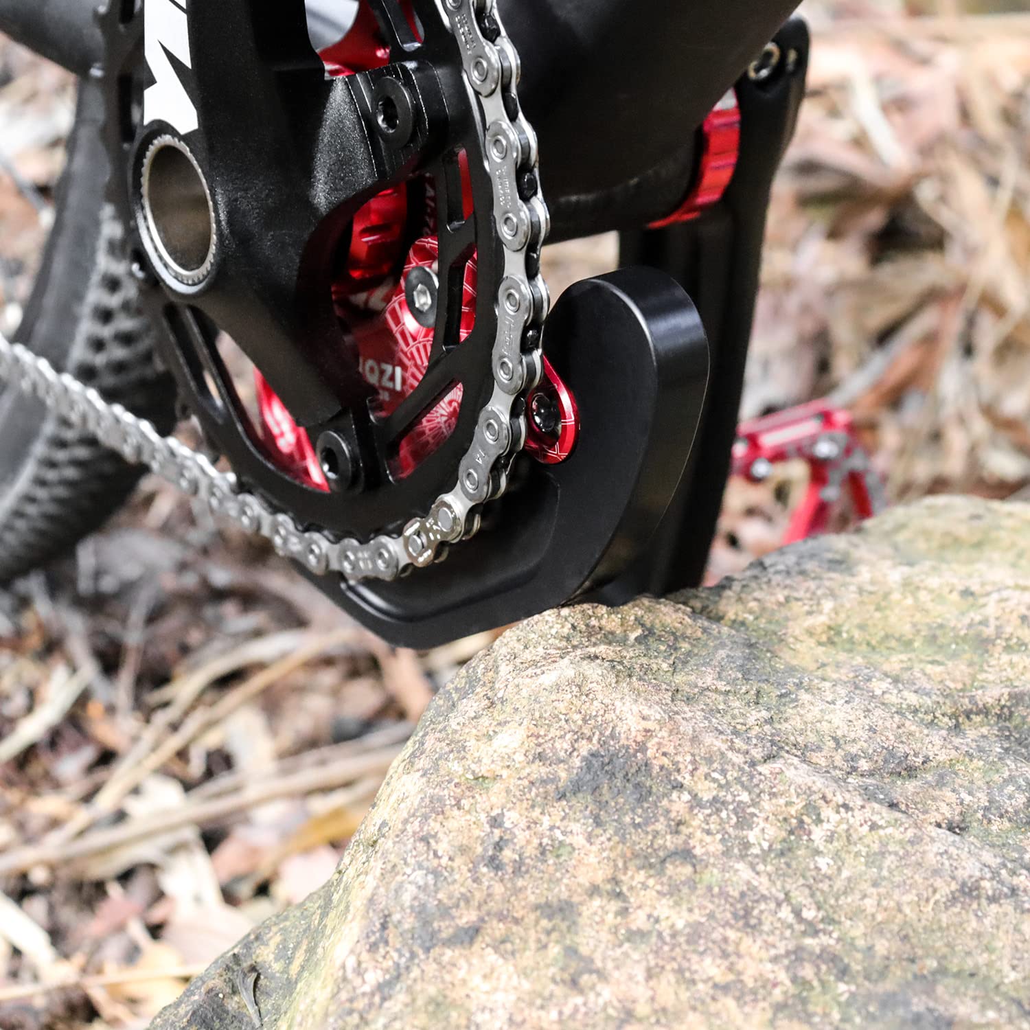 MUQZI Bash Guard, ISCG 03 Mountain Bike Chainring Protector BSA Adapter Included 26-32T, Black