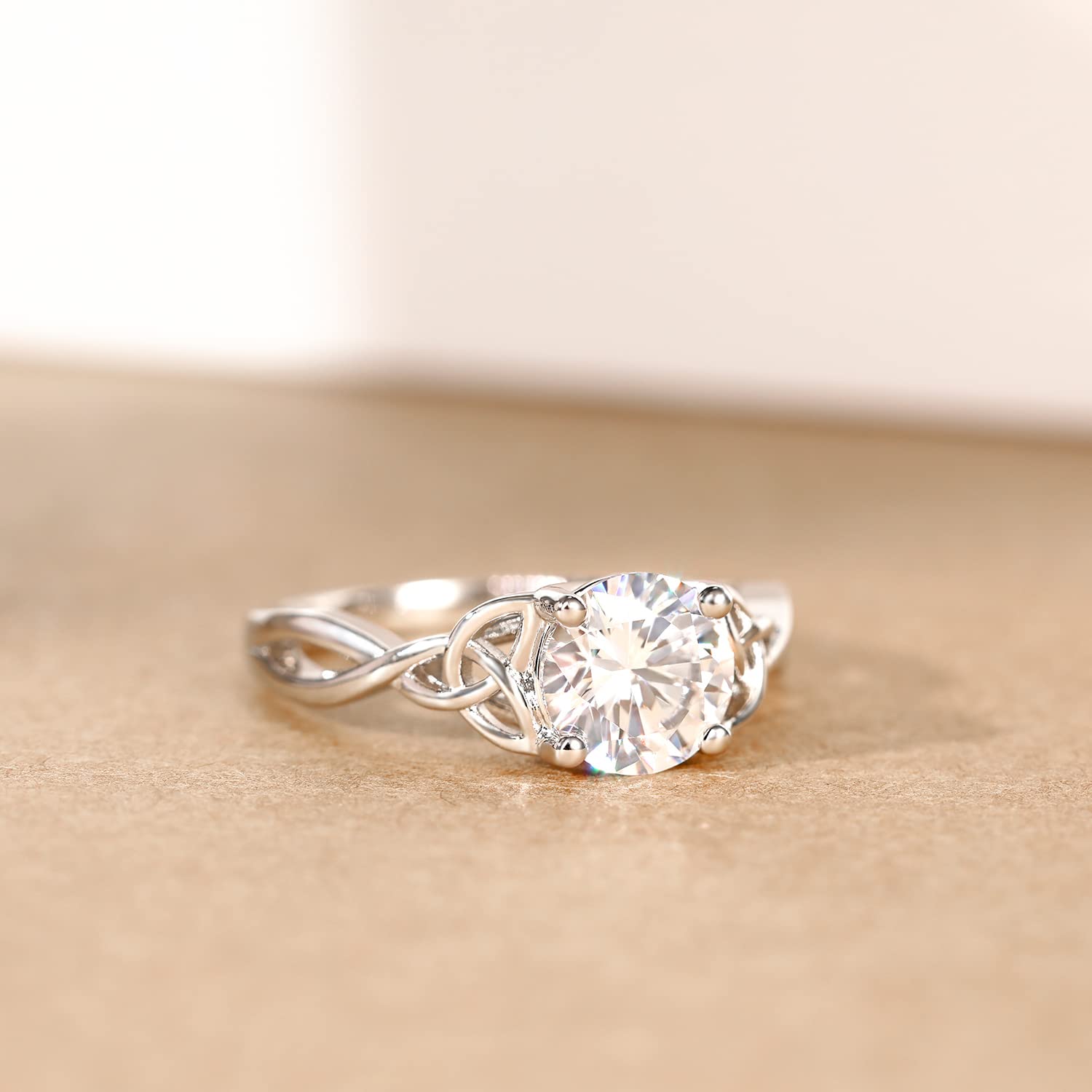 Mameloly 1.5CT Engagement Rings for Women Round Cut Cubic Zirconia Wedding Band Twisting Infinity Promise Rings for Her Size 4