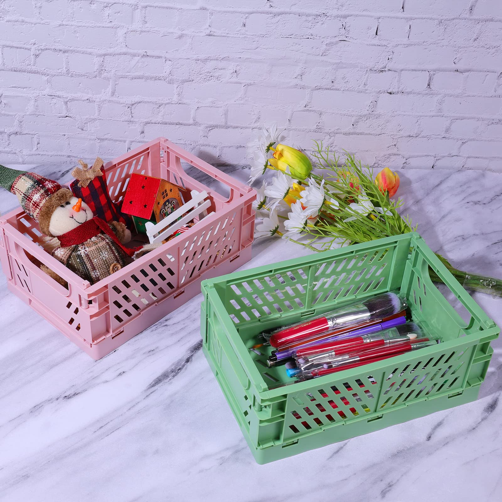 KINBOM 2 x Plastic Storage Baskets, Foldable Plastic Baskets, Light Colour Pastel Crate Desk Organizer for Bedroom, Bathroom, Home Office (25 x 16.5 x 9.7 cm)