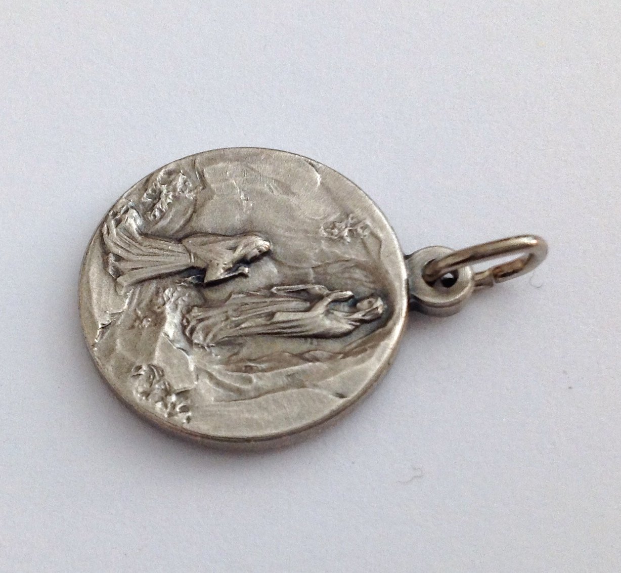 I G J Madonna of Lourdes Medal - The Patron Saints Medals