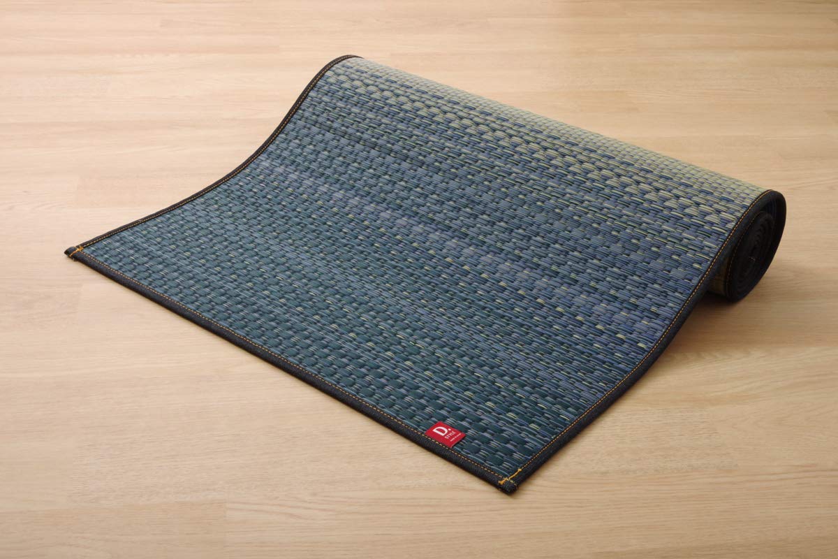 IKEHIKO Non Slip 1/4-Inch Tatami Yoga Mat, Japanese Tatami Mat, Natural Relaxing Scent, Perfect for Pilates, Meditation, Made in Japan (Joy RE)
