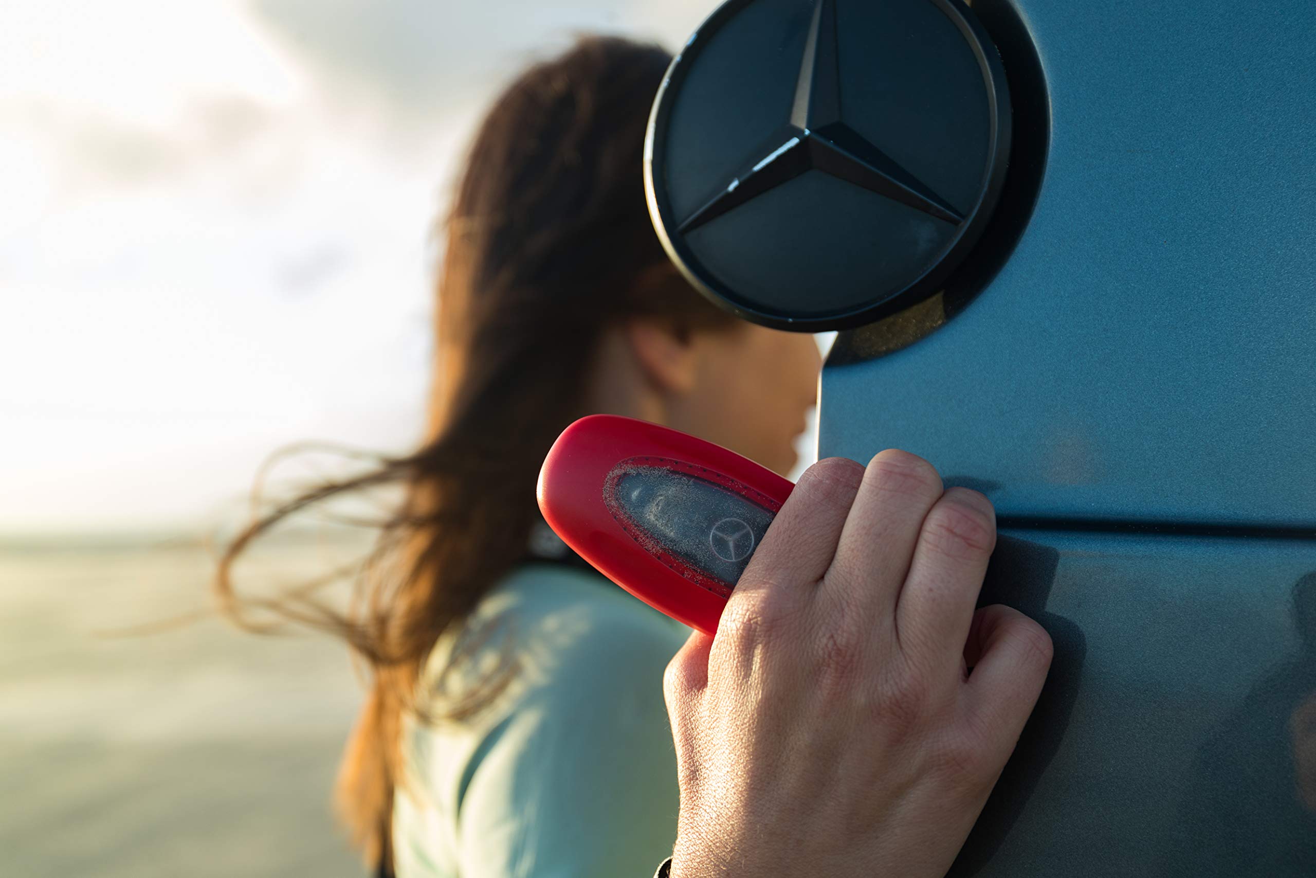 KEYFENDER | Waterproof (IPX8 / IP68) Car Key FOB Case - Floats, Holder, Dry Box, w/ Lanyard
