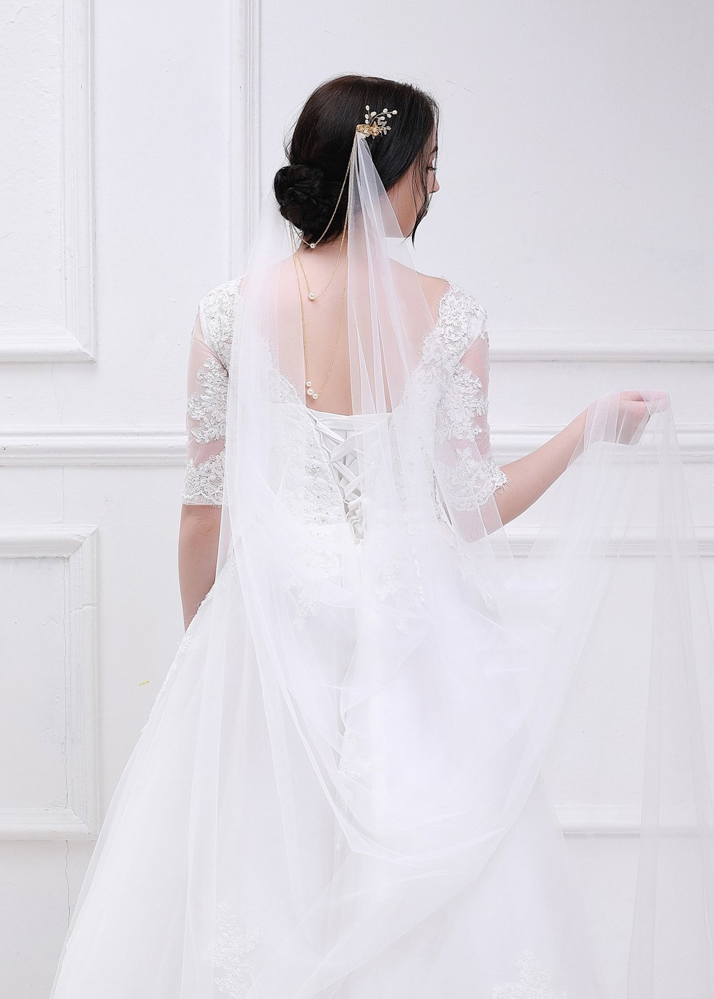 Kercisbeauty 3M 1 Tier Soft Tulle Sheer Cathedral Wedding Lace Veil Single Layer Drop with Gold Flower Comb Multi Layer Pearl Chain for Bride Bridal Headpiece Hair Dress (Ivory)