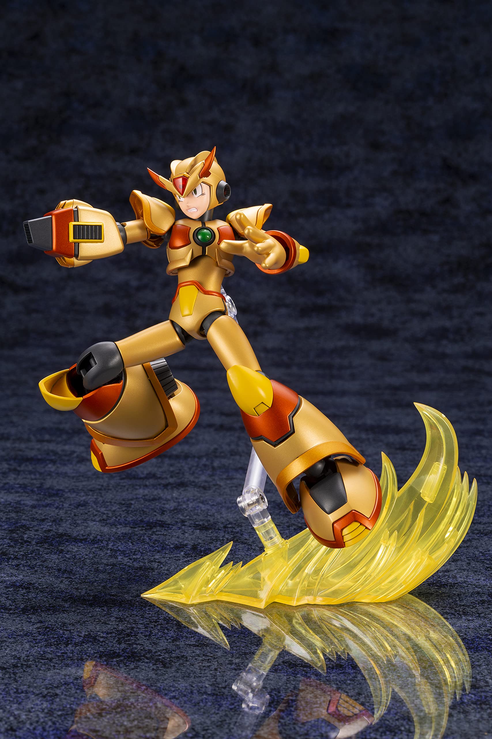 Kotobukiya Mega Man X: Max Armor (Hyper Chip Version) Plastic Model Kit, Multicolor