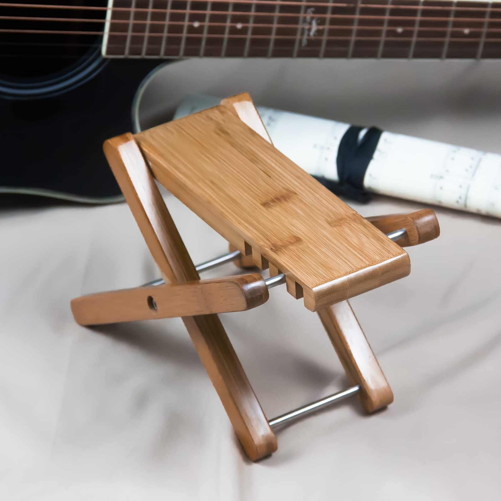 KVMORZE Guitar Foot Stool, Folding Bamboo Footstool, 4 Gears Adjustable Guitar Foot Rest Stand for Guitar Lovers, Foldable Footrest for Classical Acoustic Guitar (Original Bamboo)