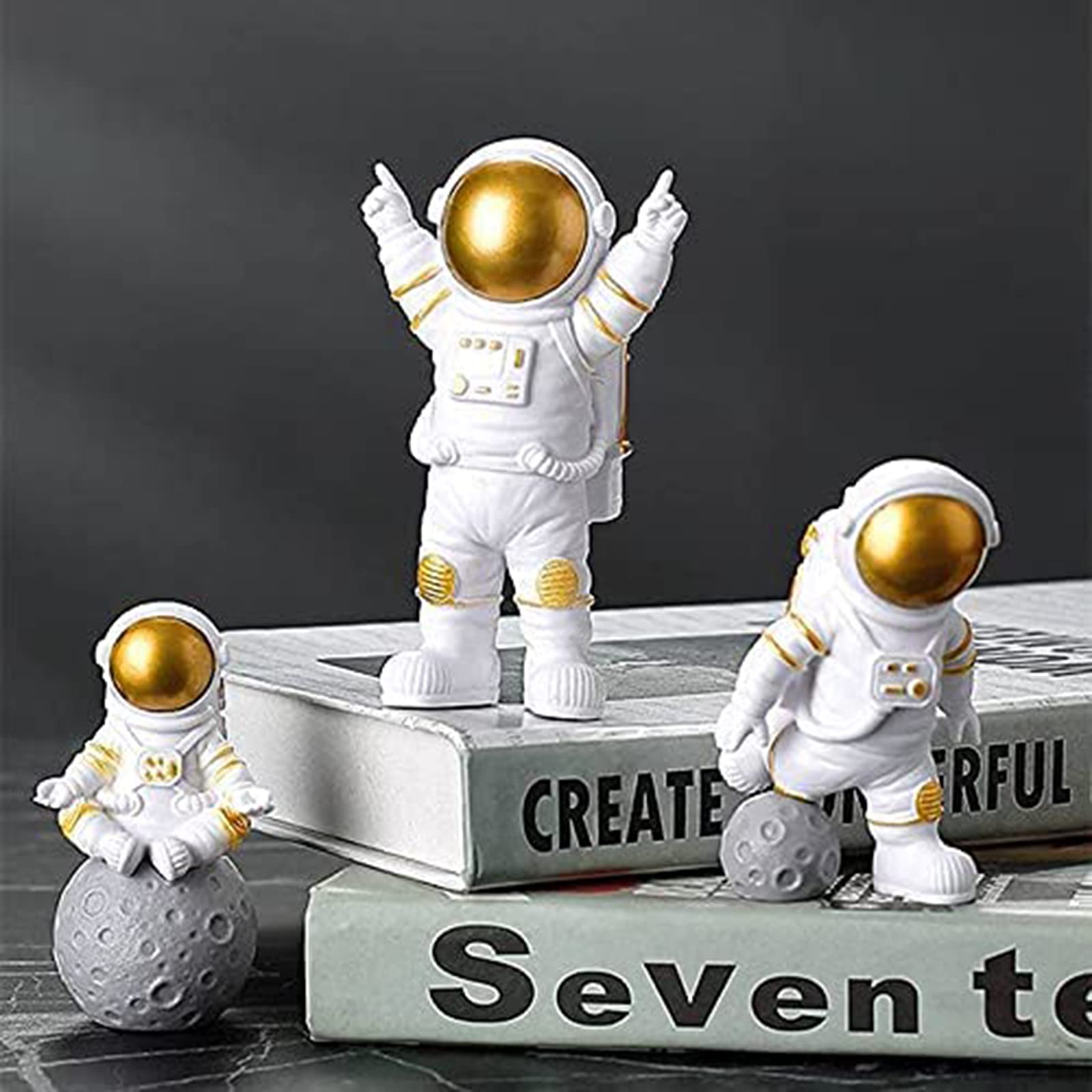 LUOZZY 3Pcs Astronaut Figurines Space Cake Toppers Outer Space Cake Decorations Spaceman Model Miniature Astronaut Figurines Toys (Golden)