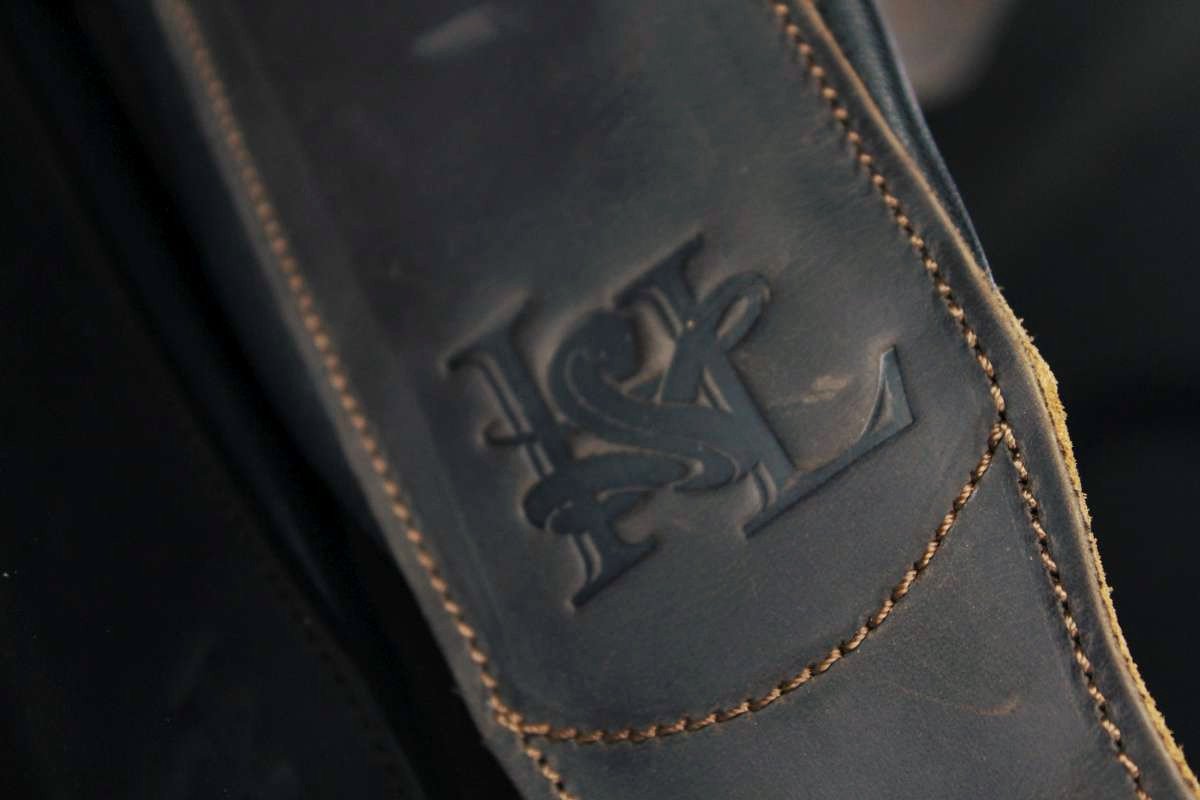 Iconic Leathers 3.25" Wide Lightly Distressed Dark Brown Dual Padded Leather Guitar and Bass Strap IL-5DBrn