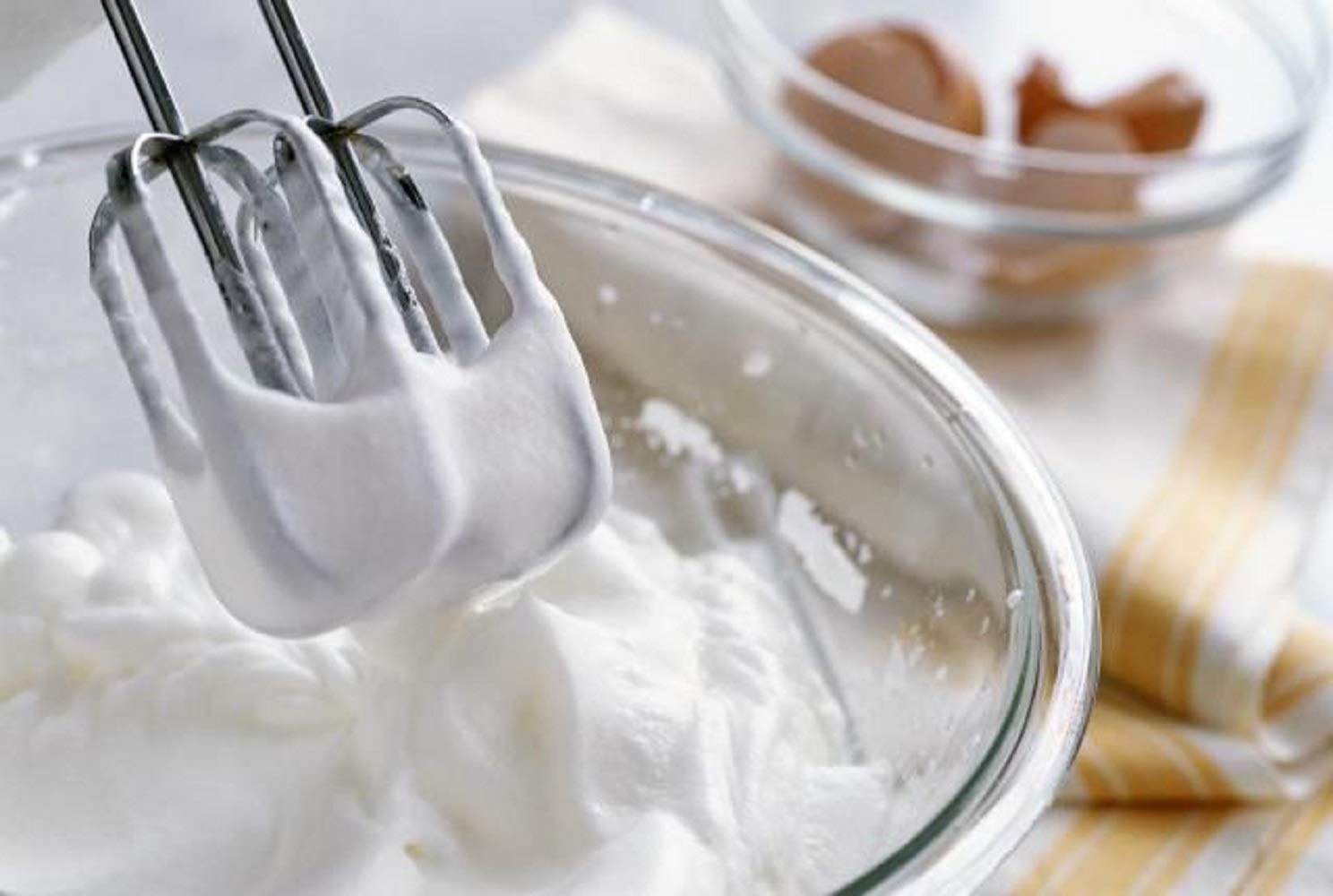 J-Jati Cake Mixer Hand Mixer Electric Cake Beater 5 Speed Powerful Handheld Mixer Food, with Turbo and Easy Eject Button, Beaters and Dough Hooks included Whipping Batter (Black)