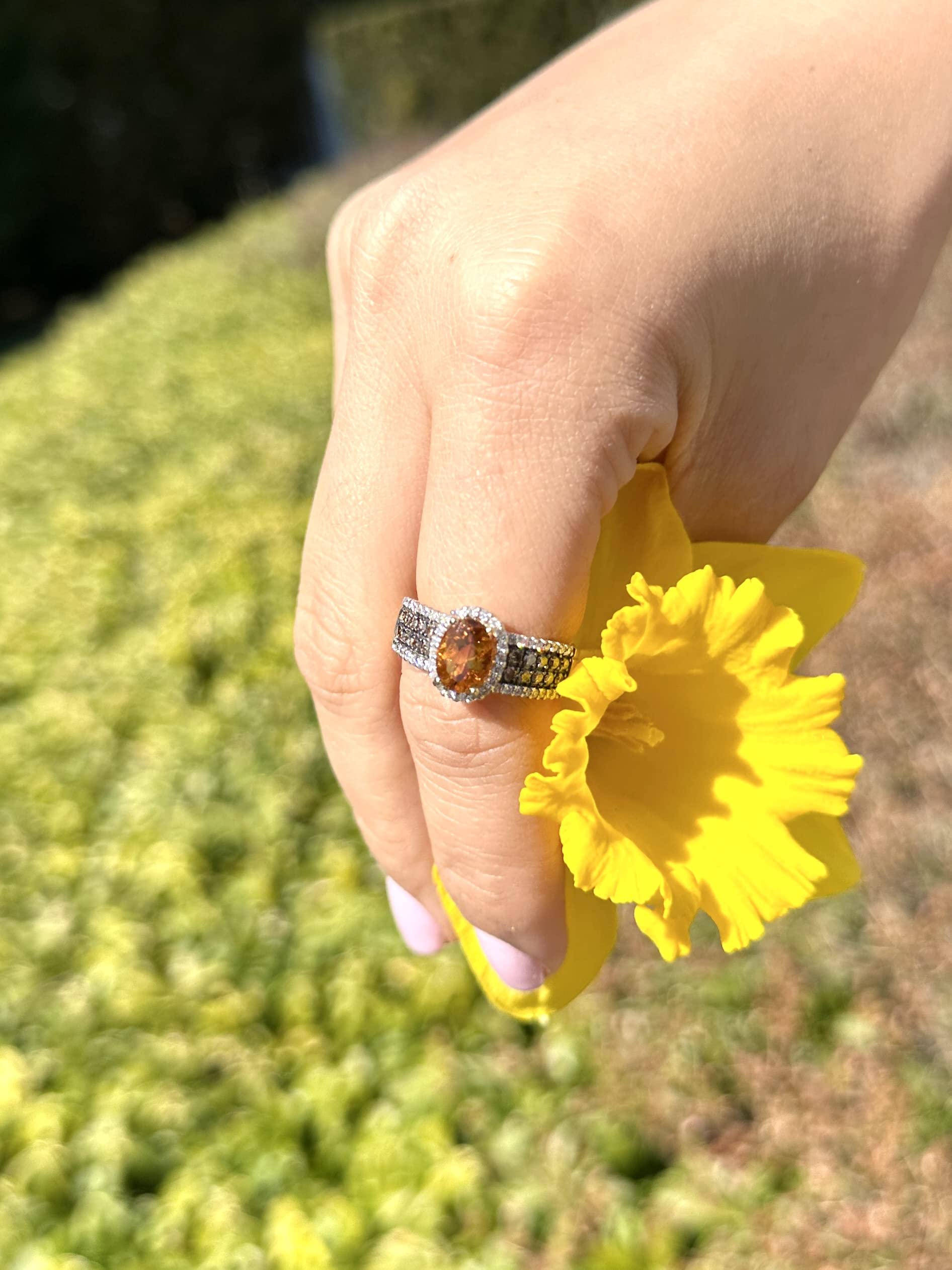 LE VIAN 14K Yellow Gold Oval Citrine & 1/2 Cttw White/Chocolate Diamond Engagement Ring (H-I & Fancy Brown Color, SI1-SI2 Clarity)- Size 7