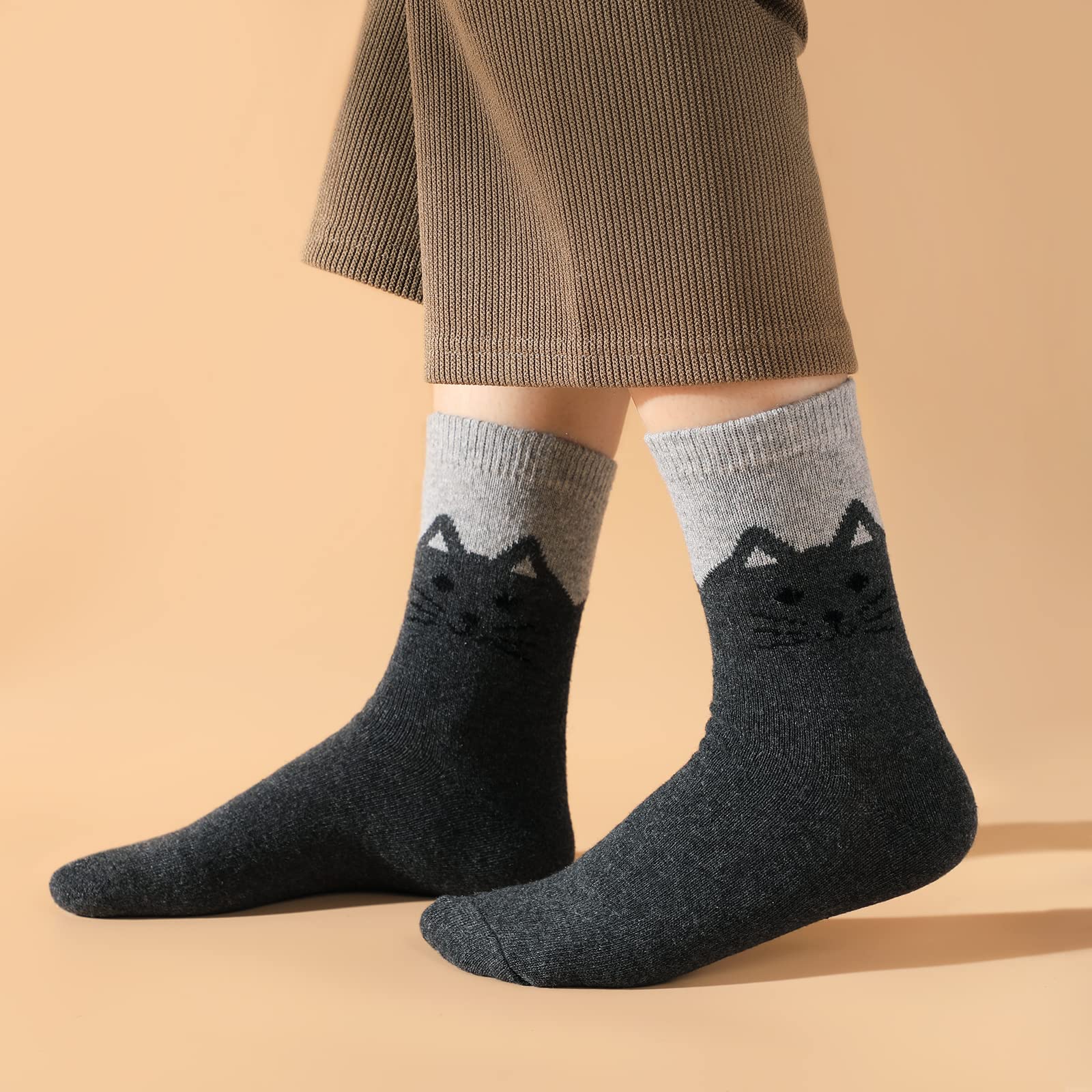 Pleneal 3 Pack Womens Wool Socks - Boot Socks for Women, Wool Socks for Women, Warm Crew Winter Socks, Thick Knit Cozy Socks