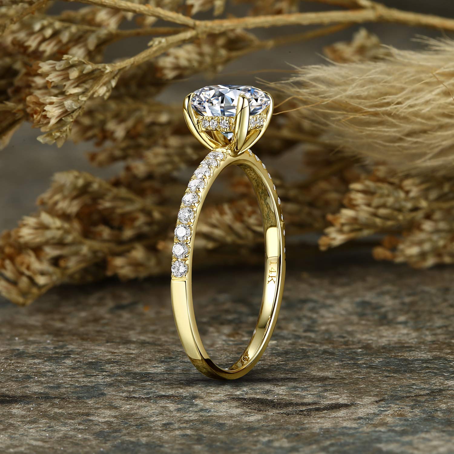 Lamrowfay 14k Gold 1.0 CT Classic 4-Prong Setting Simulated Diamond Round Brilliant Cut Solitaire Engagement Ring (Yellow-Gold, 8)