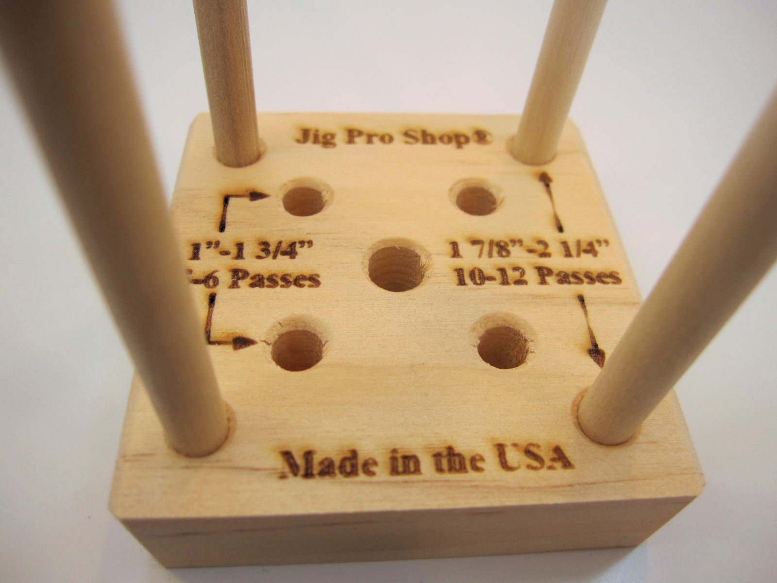 Jig Pro Shop 10" Pocket Pro w/Multi-Monkey Paracord Bracelet Jig