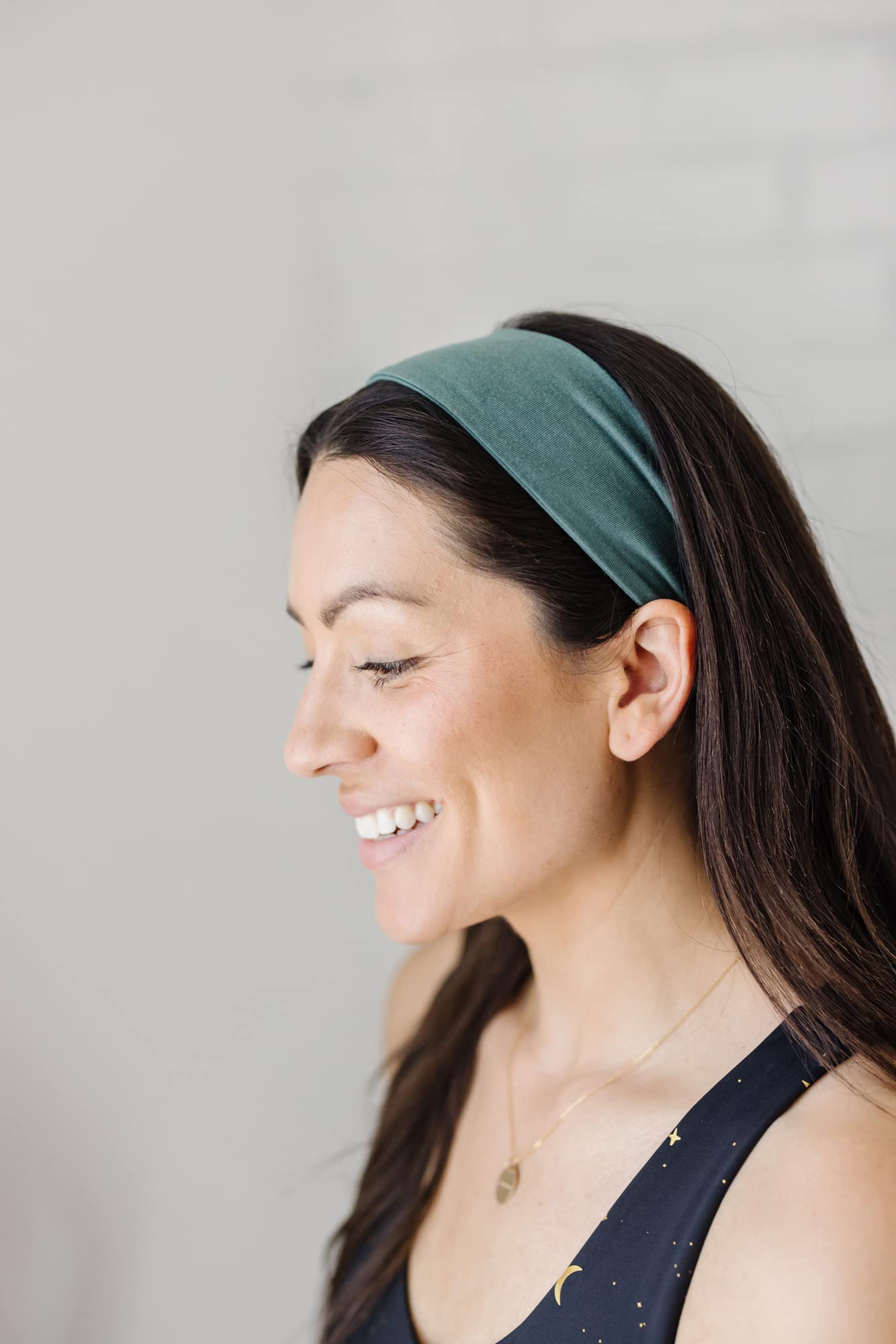 Maven Thread Women's 2" Wide No-Slip, Sweat-Wicking Headband for Exercise and Yoga, 2-Pack, Colorful Brushstroke and Green Solid (Serenity)