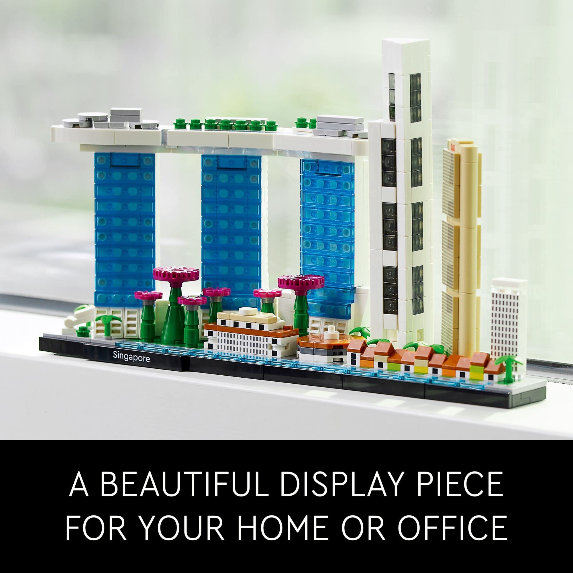 LEGO Architecture Singapore 21057 Building Set - Skyline Collection, Architecture Construction Model for Home and Office Décor, Gift Idea for Adults