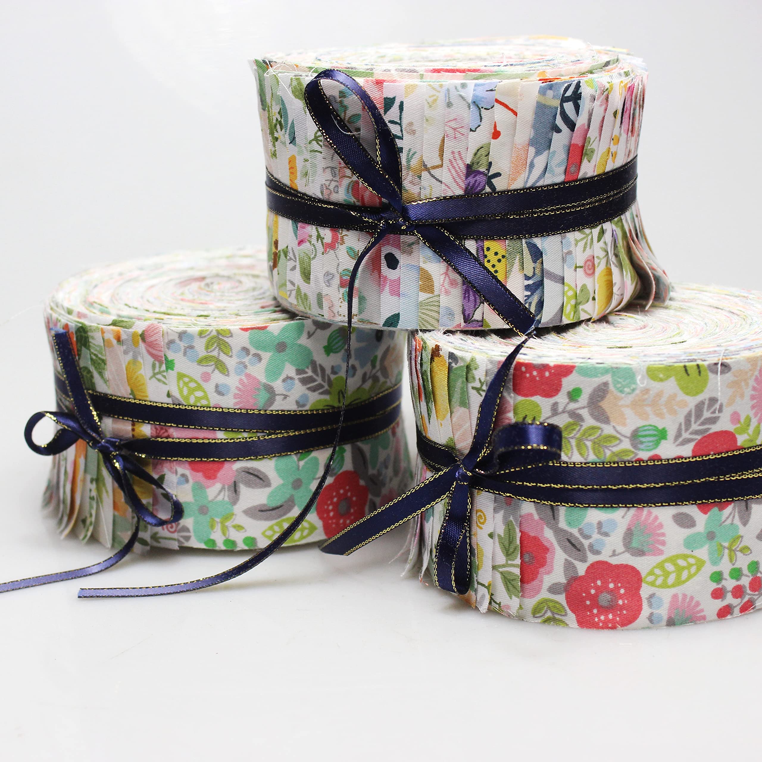 Jelly Roll Fabric Strips for Quilting 2.5 Inch Precut Floral Quilt Fabric Strips Roll Up Cotton Fabric Quilting Patchwork Roll 42Pcs …