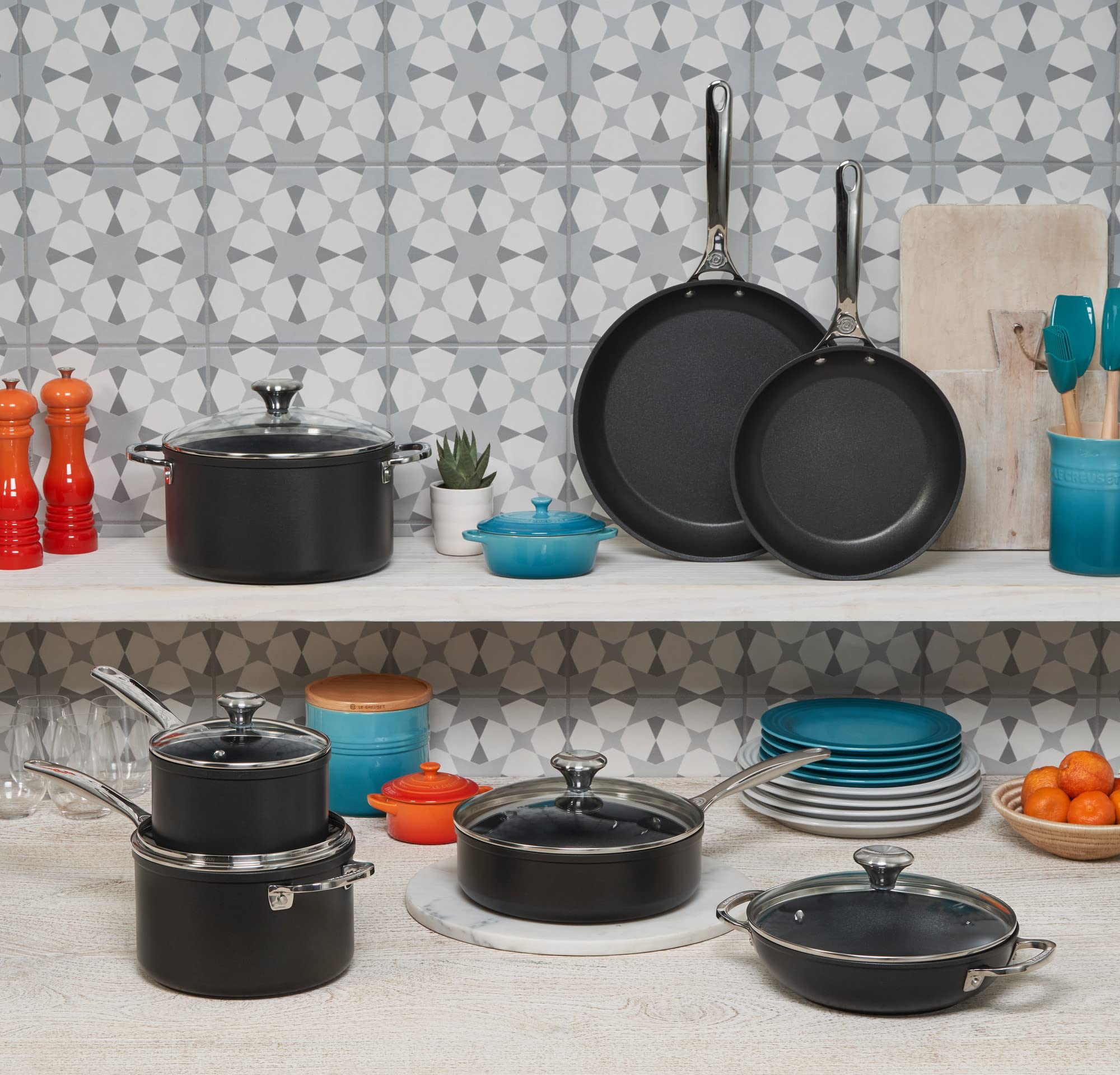 Le Creuset Toughened Nonstick PRO Saucepan With Glass Lid, 2 qt.