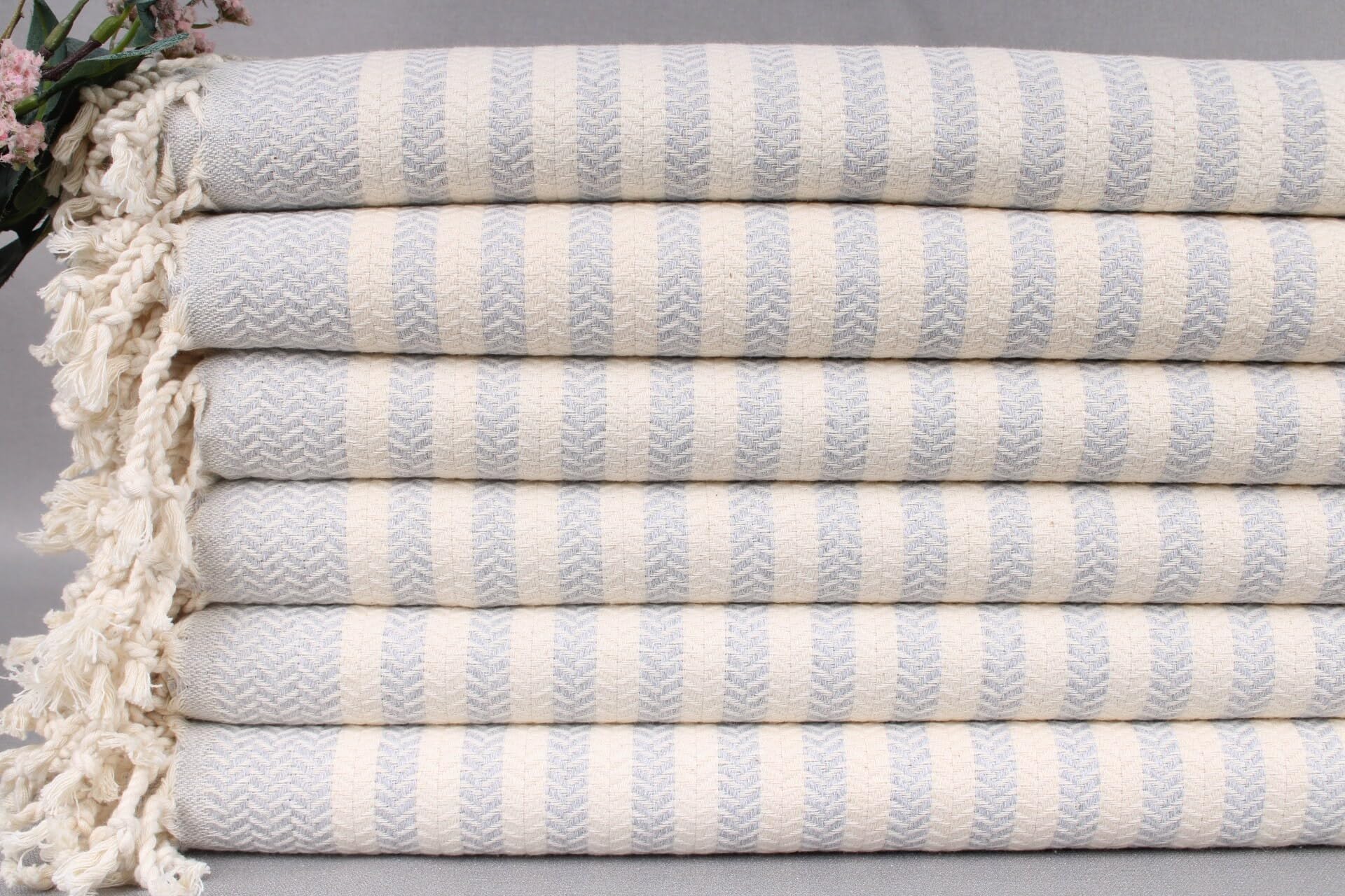 kayra export Turkish Towel, 40x71 Oversized Beach Towels - Beach Blanket 100% Cotton Quick Drying Compact, Soft and Absorbent Travel Towel Gifts for Adults Beach Accessories - Striped (Light Grey)
