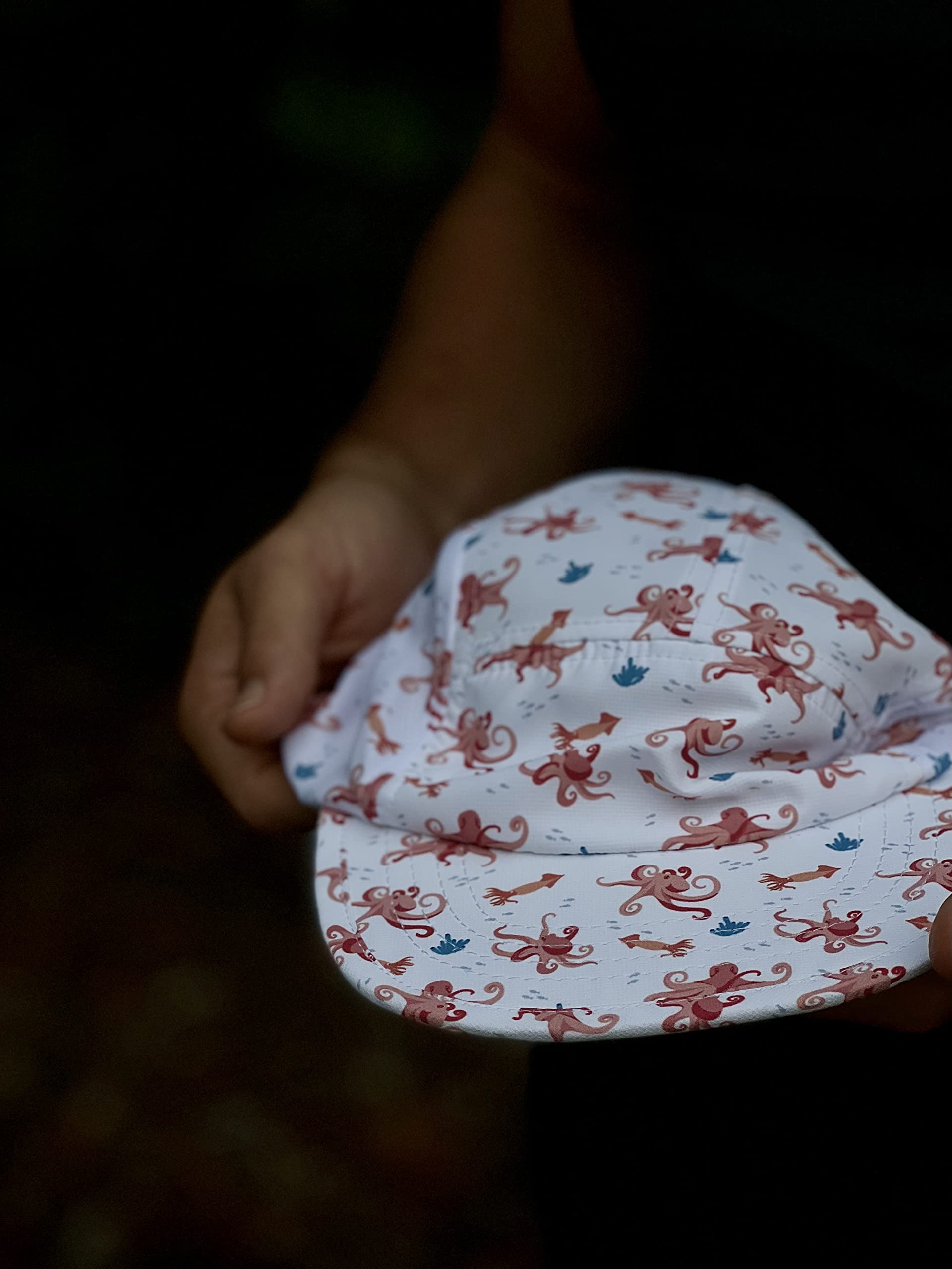 Men's and Women's 5 Panel Hat, Washable & Packable Running Hat (Big Quad Cephalopod: White)