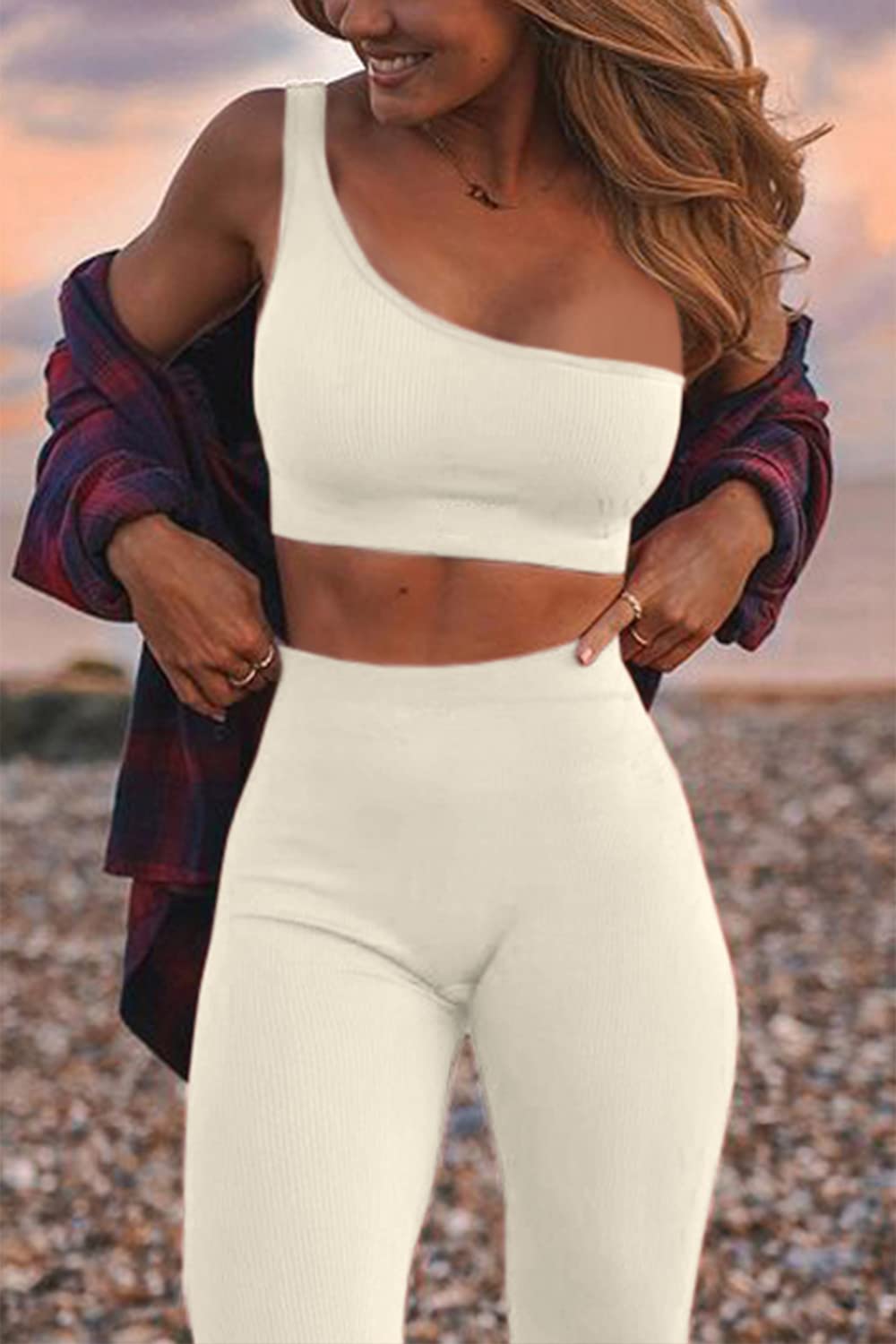 QINSEN Seamlesss Crop Top for Women Seamless Ribbed Removable Cups Workout Yoga Sport Bra Beige L
