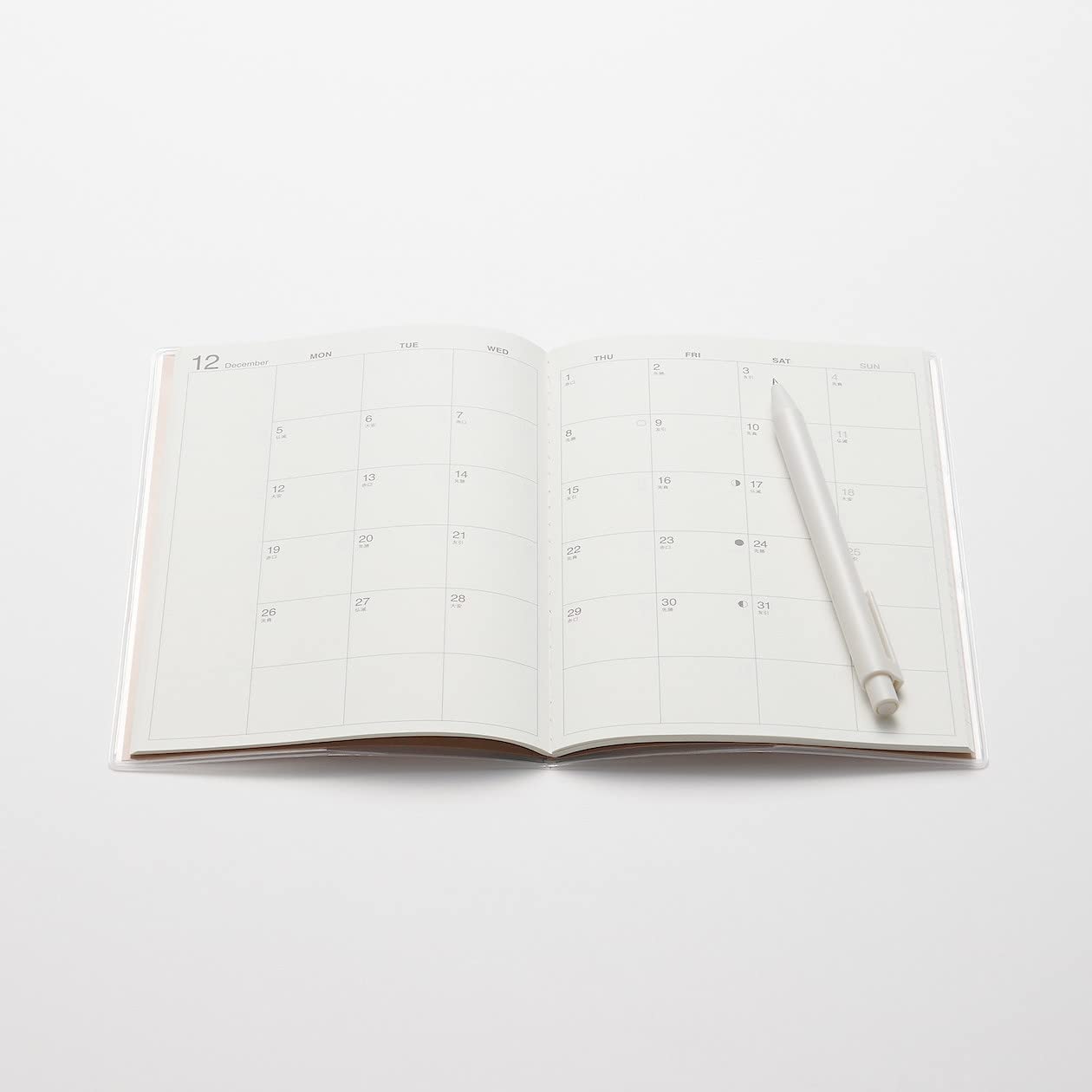 MUJI Monthly Planner 2022 Beginning December 2021 B6 Size Polyethylene Resin Cover Kraft Paper Scheduler