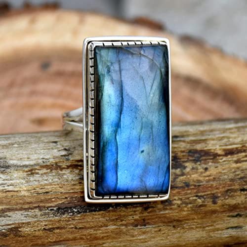 Natural Blue Labradorite Ring, 925 Sterling Silver Ring, Handmade Ring, Baguette Stone Ring,Labradorite Antique Ring, Ready to Ship (8.5)
