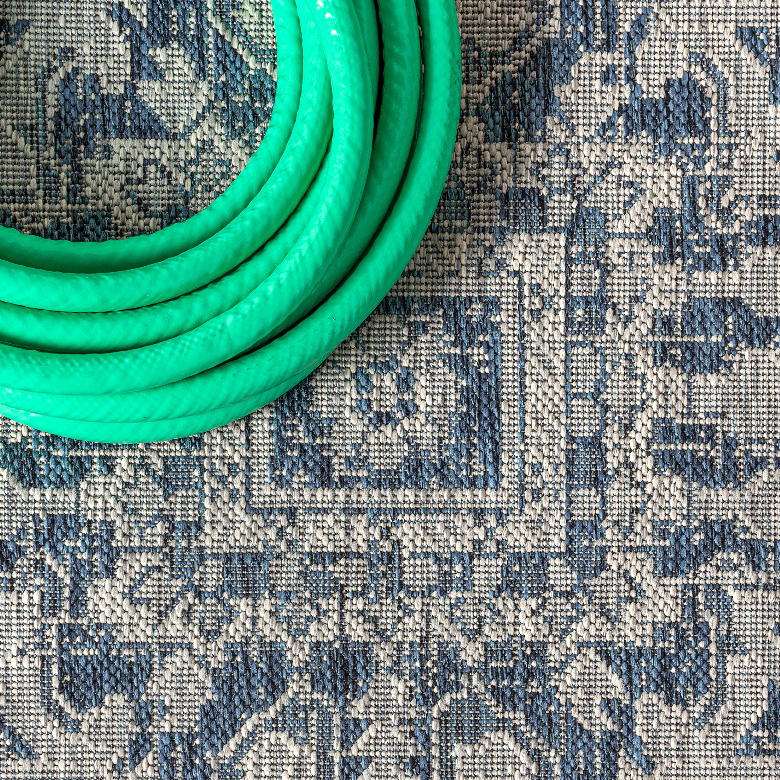 JONATHAN Y SMB105B-9 Estrella Bohemian Medallion Textured Weave Indoor Outdoor Area Rug Coastal Bohemian Rustic Glam Easy Cleaning Bedroom Kitchen Backyard Patio Non Shedding, 9 X 12, Navy/Gray