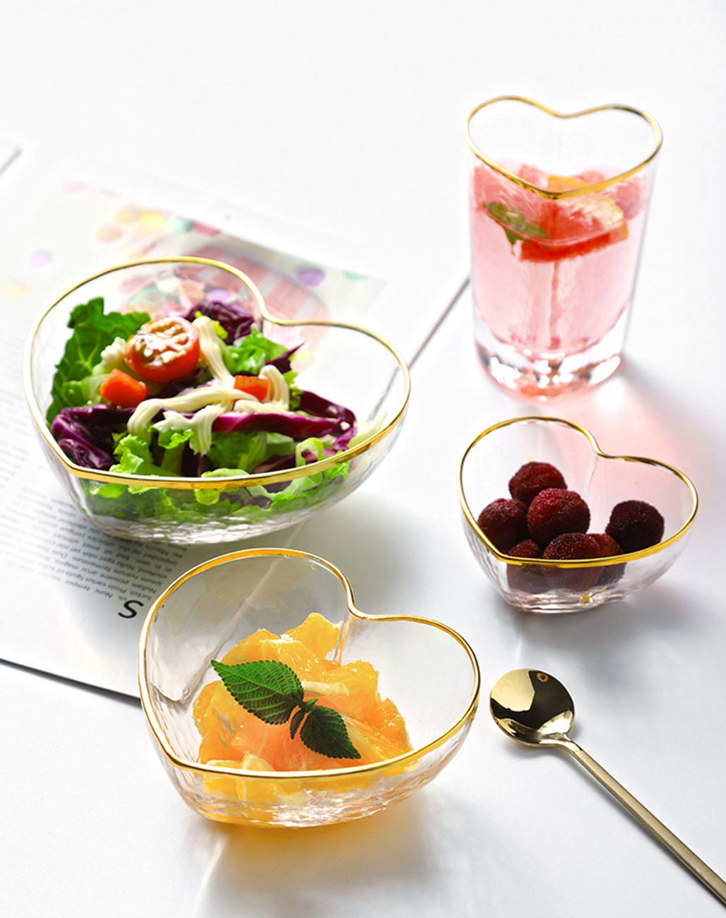 Phnom Penh Glass Bowl Dessert Bird's Nest Salad Bowl Fruit Plate Creative Transparent Heart Shape Breakfast Bowl (15.5 oz)