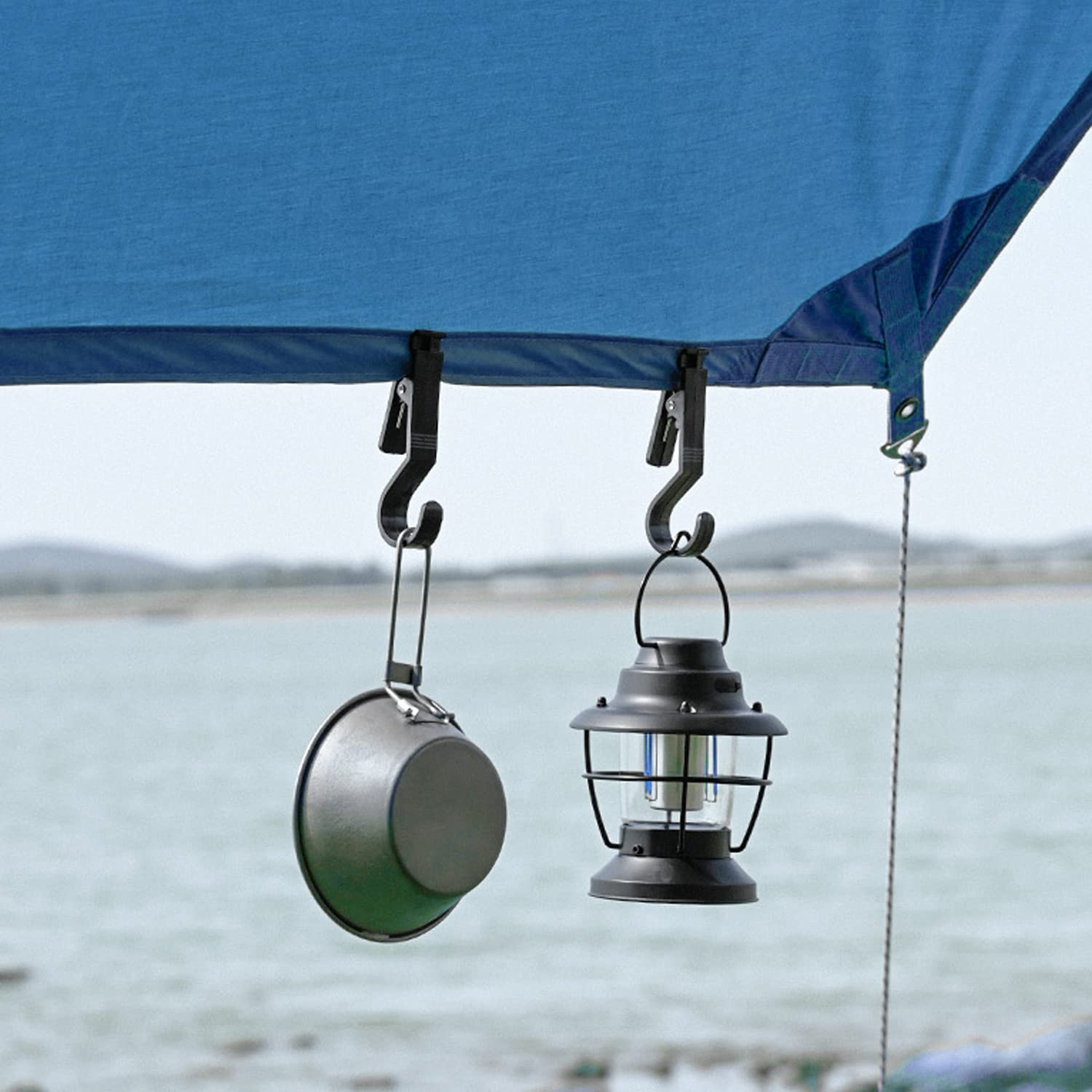 Outdoor Camping Clips Heavy Duty Camping Light Hooks Outdoor Tent Clips Hook Equipment Curtain Clips Clothes Clips 4 Pcs