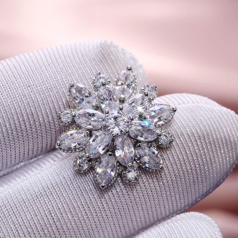 Luxury Full Diamond Sun Flower Earrings, 925 Zircon Wedding Party Bridal Earrings, Highlight The Temperament Earrings for Party, Christmas Decorations Gift for Womens (White)