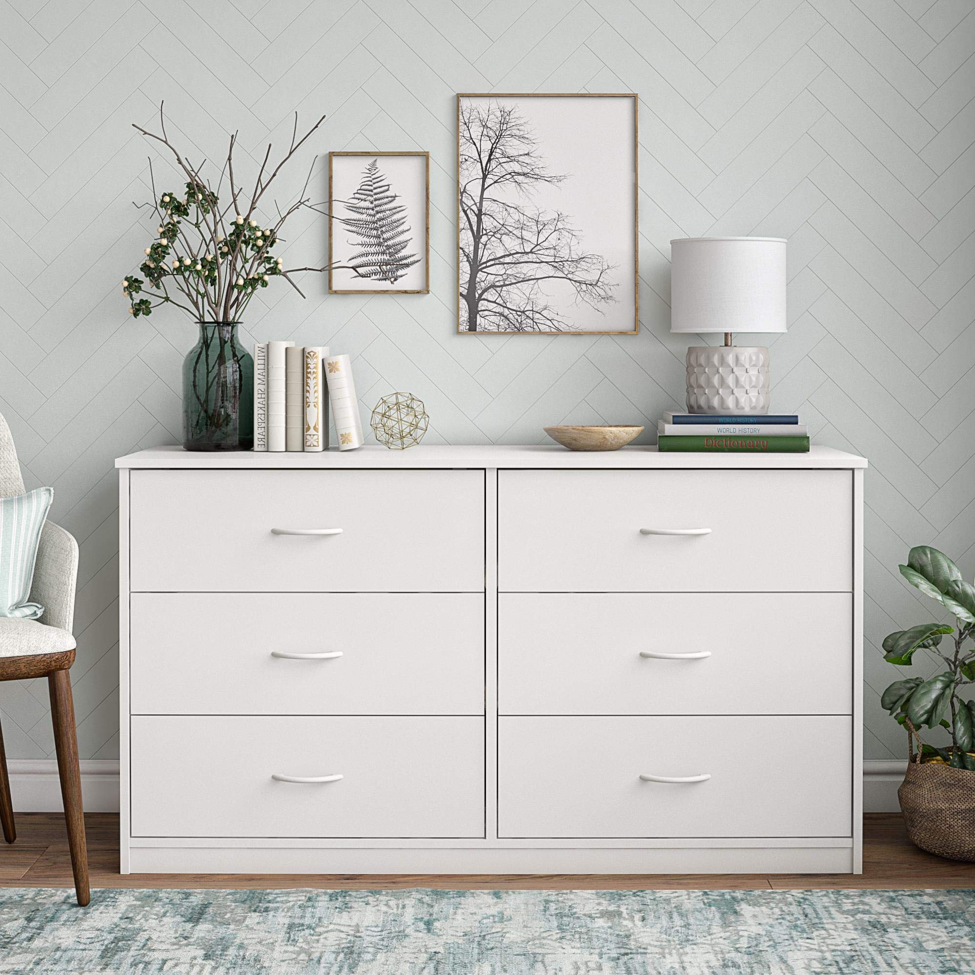 Mainstay/ Classic 6 Drawer Dresser, White Finish .A White
