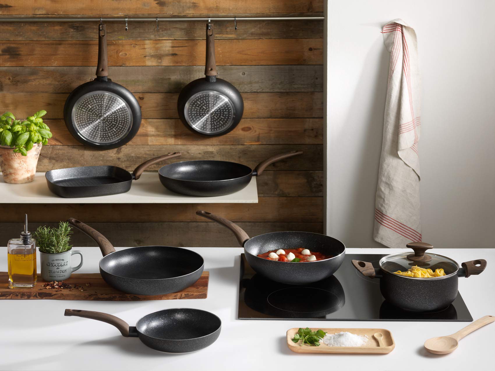 Mopita"Dora" 20 cm / 7.87 Inch Non Stick Aluminum Fry Pan For All Cook Tops
