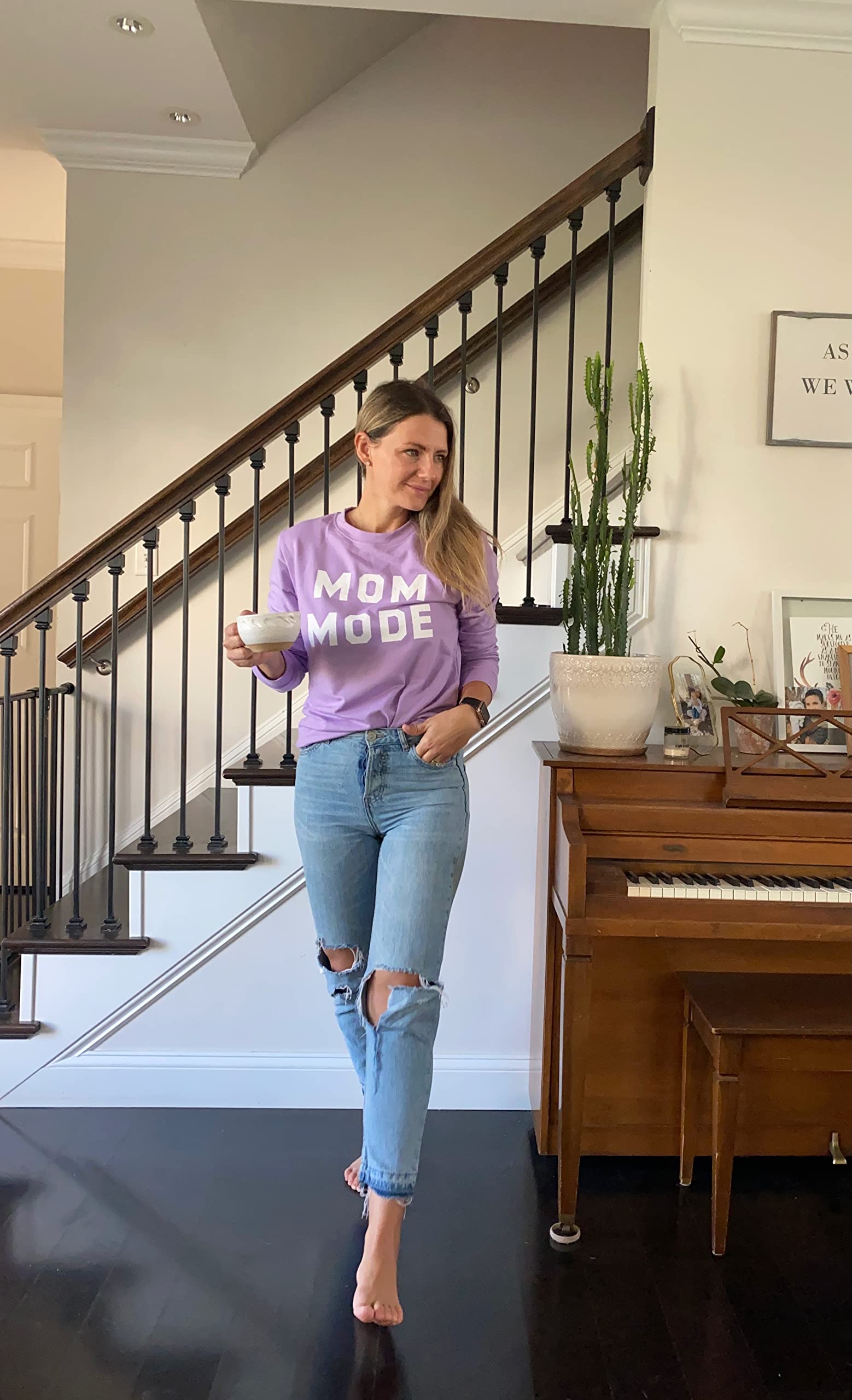 MNLYBABY Mom Mode Casual Sweatshirts for Women Letter Print Long Sleeve Lightweight Pullover Tops Violet