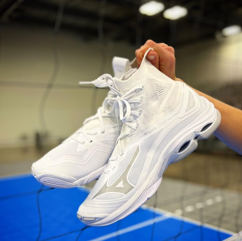 Mizuno Women's Wave Lightning Neo Volleyball Shoe, White-Grey, 12.5