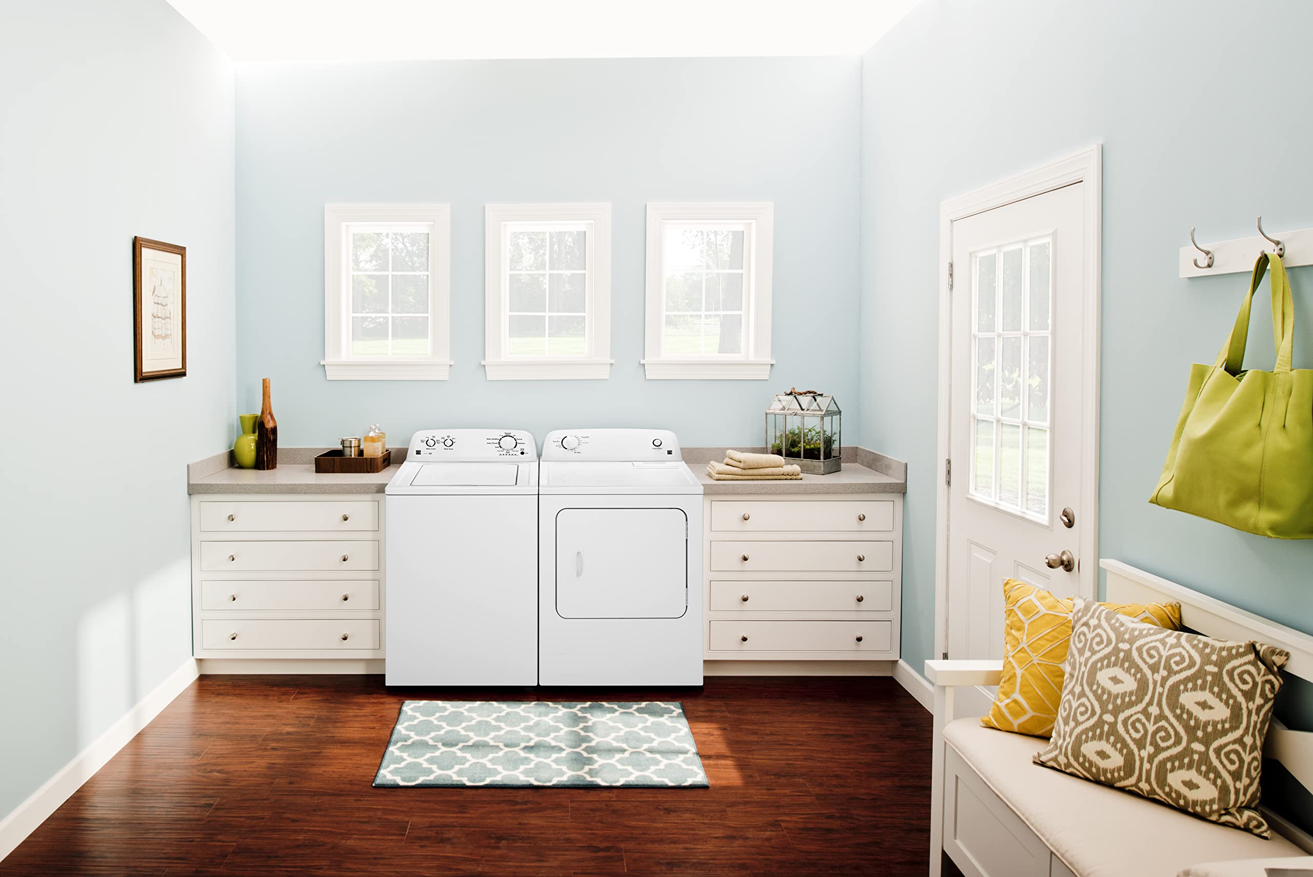 Kenmore Gas Dryer with Wrinkle Guard and Auto Dry Gas Laundry Drying Machine, 6.5 cu. Ft. Capacity White