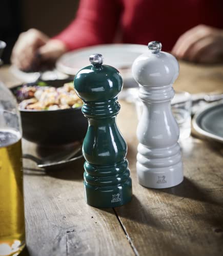 PEUGEOT - Paris Pepper Mill 18 cm - Paris Rama Collection - Classic Adjustment - PEFC Certified Wood - Made in France - Forest Green