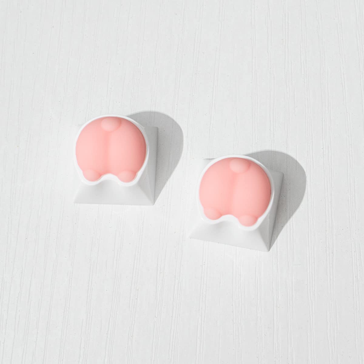 SUEHIODHY Custom Cat Paws Keycaps - 4PCS 3D Keycaps Pink Cat Butt Cute Mechanical Keyboard Keycaps for Cherry MX Switch Gaming Mechanical Keyboard