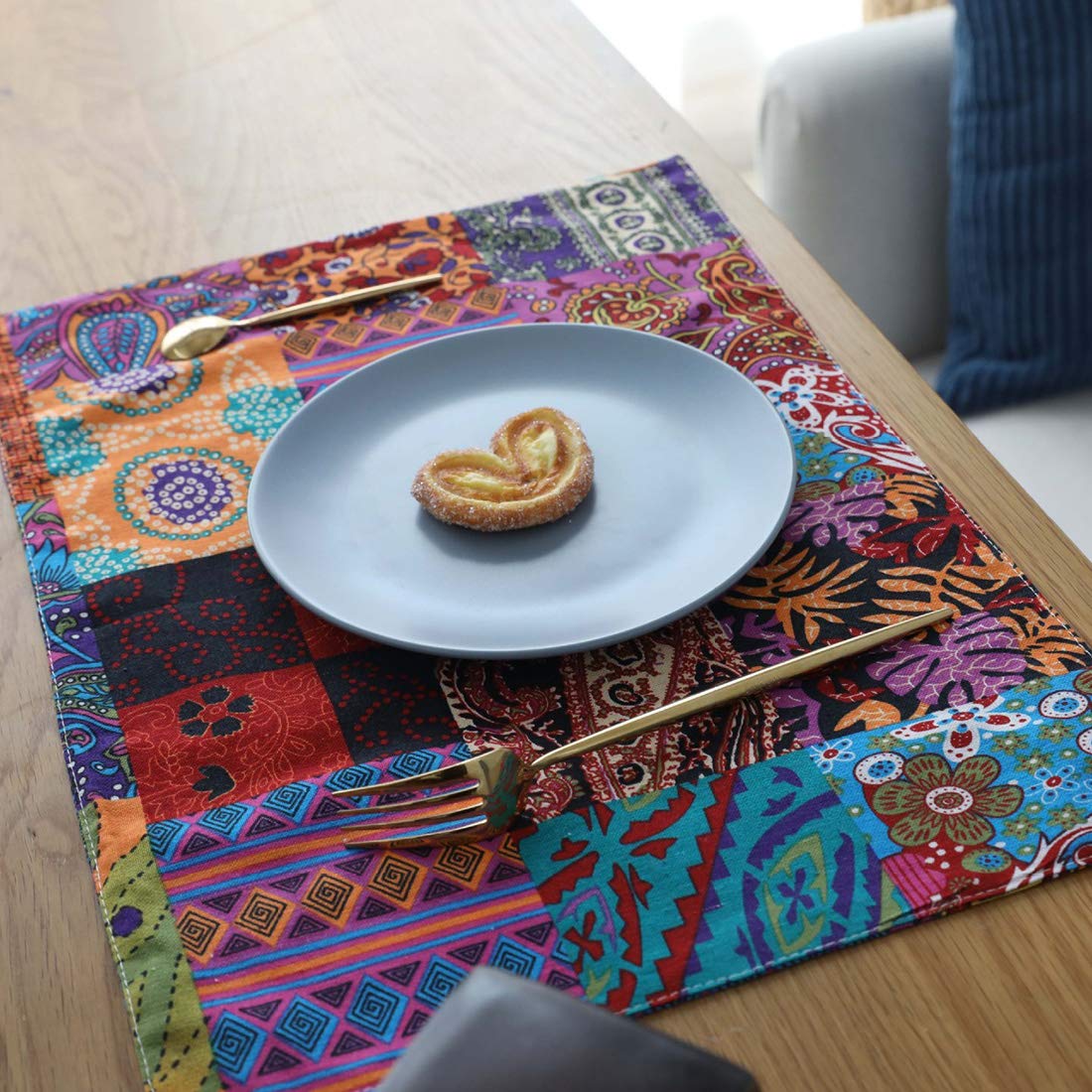 MULHUE Set of 4 Cotton Linen Woven Placemat, Boho Bohemian Ornament Geometric Patch Printed Washable Dining Table Mats,12.5 in x 17.7 in