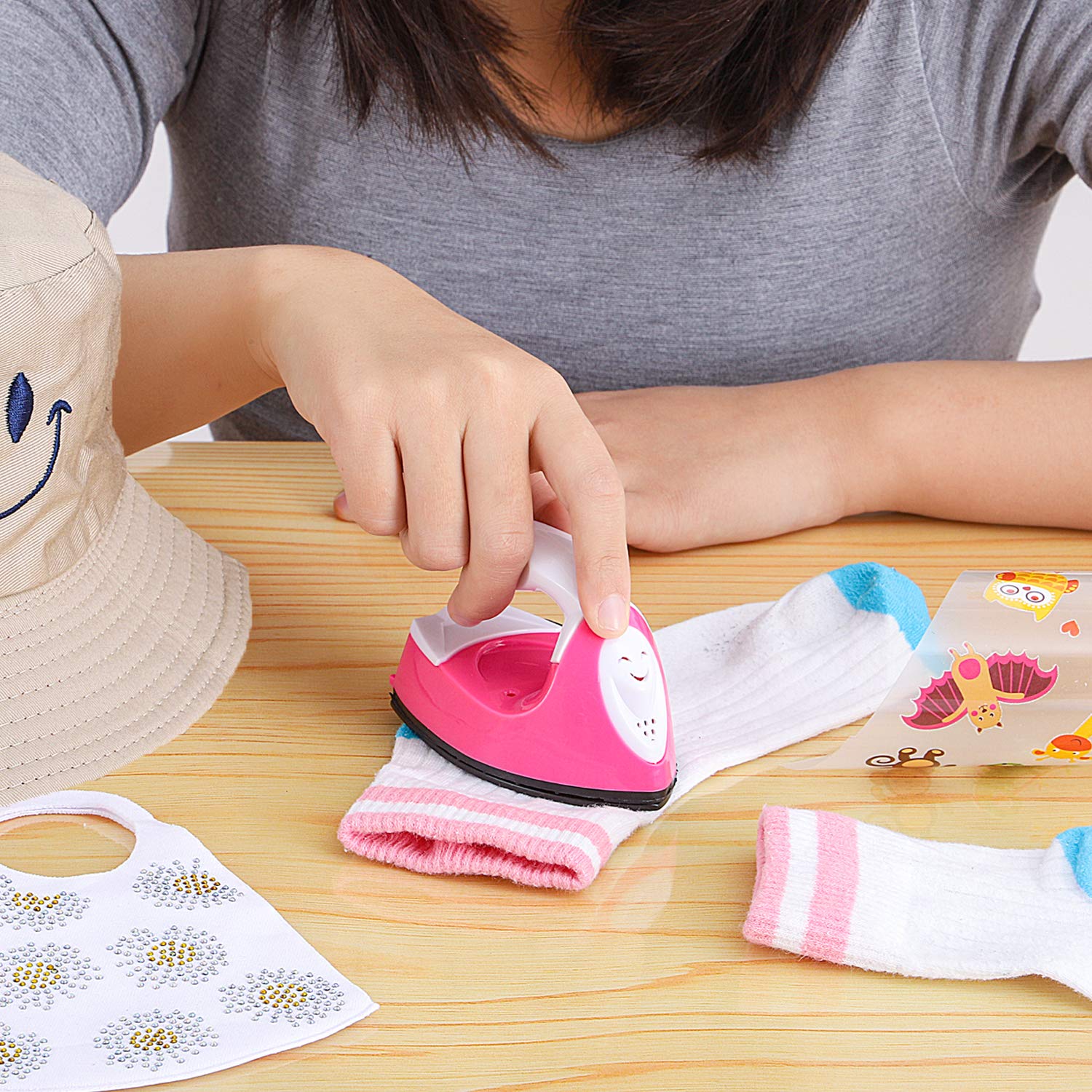 MEINICY Mini Heat Press Machine for T Shirts Shoes and Hats Small Heat Transfer Vinyl Projects and Charging Base Accessories,Portable and Easy to Handle
