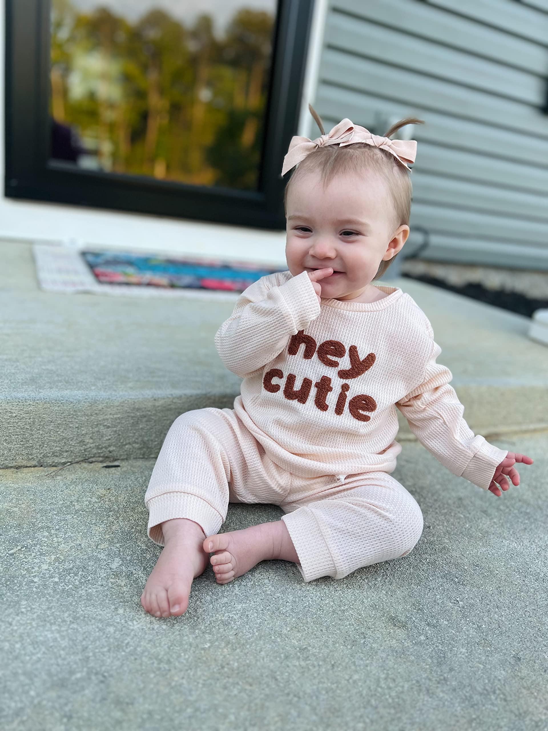 Toddler Baby Girl Boy Fall Winter Waffle Outfit Set Letter Printed Long Sleeve Sweatshirt Tops + Pants (Apricot, 6-12 Months)