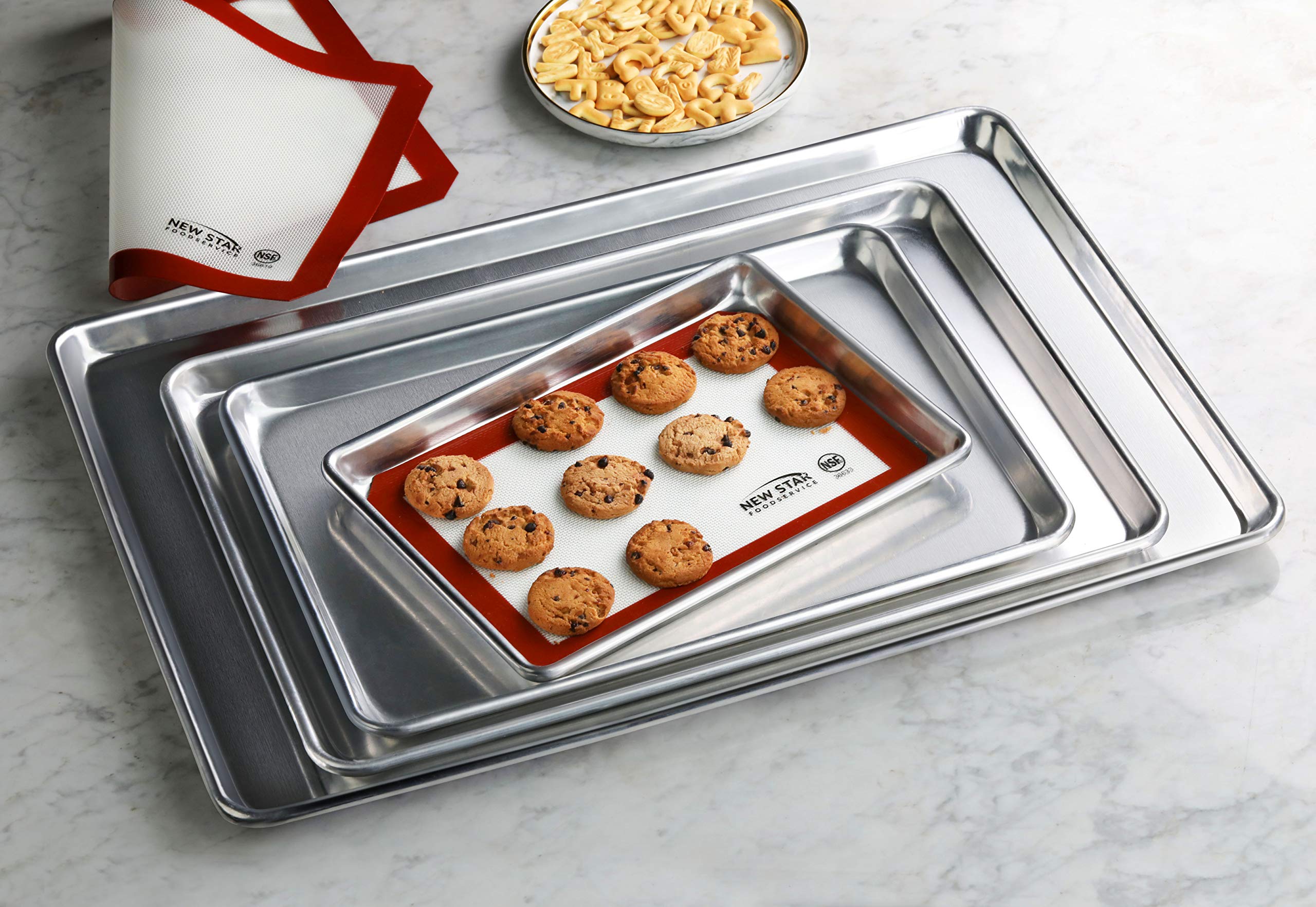 New Star Foodservice | Commercial-Grade Bun/Sheet Pan 18-Guage (9 x 13 x 1 inch (Quarter Size))