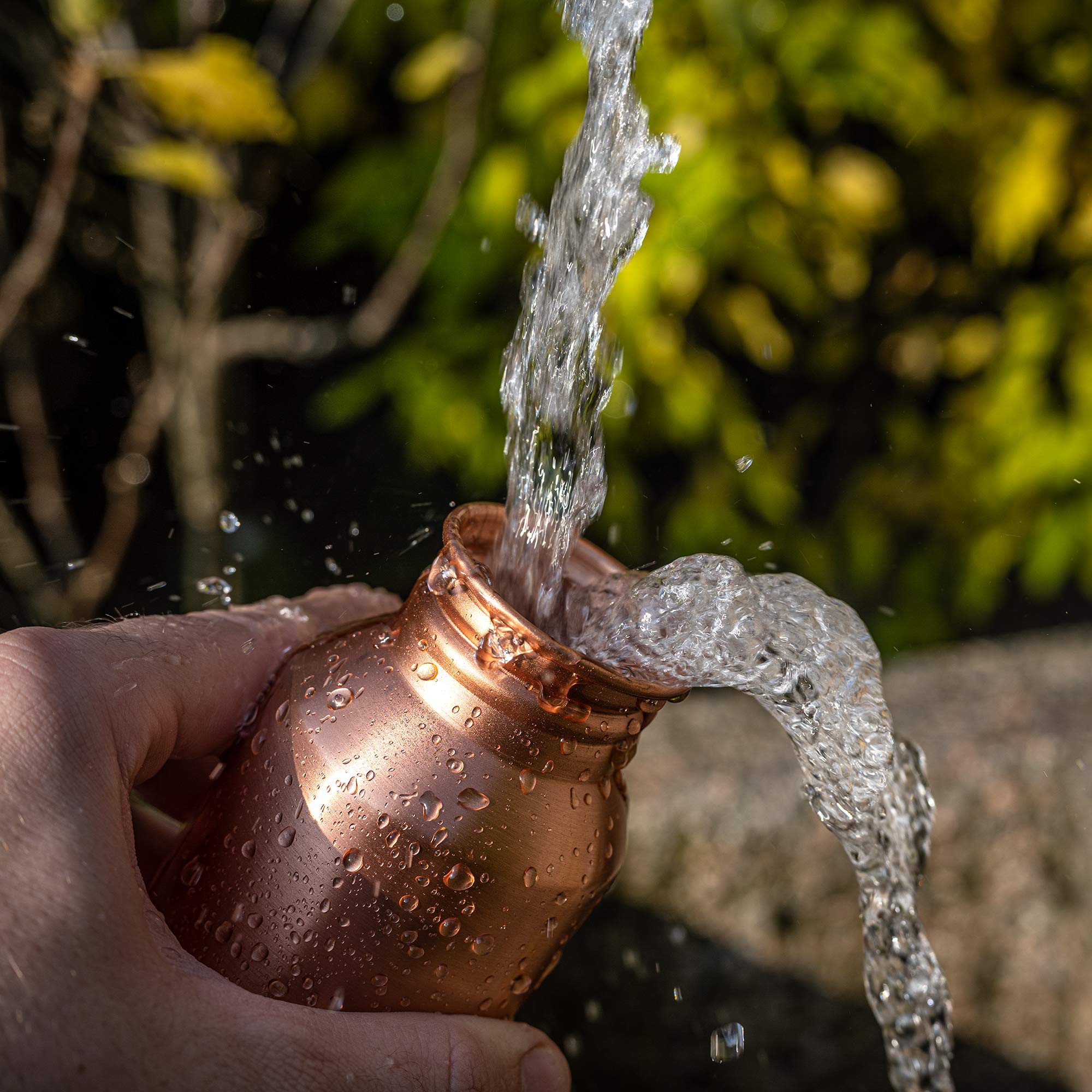 Kosdeg Copper Water Bottle - 16oz Vintage Modern Design - An Ayurvedic Copper Vessel For Drinking - Drink More Water, Lower Your Sugar Intake And Enjoy The Health Benefits