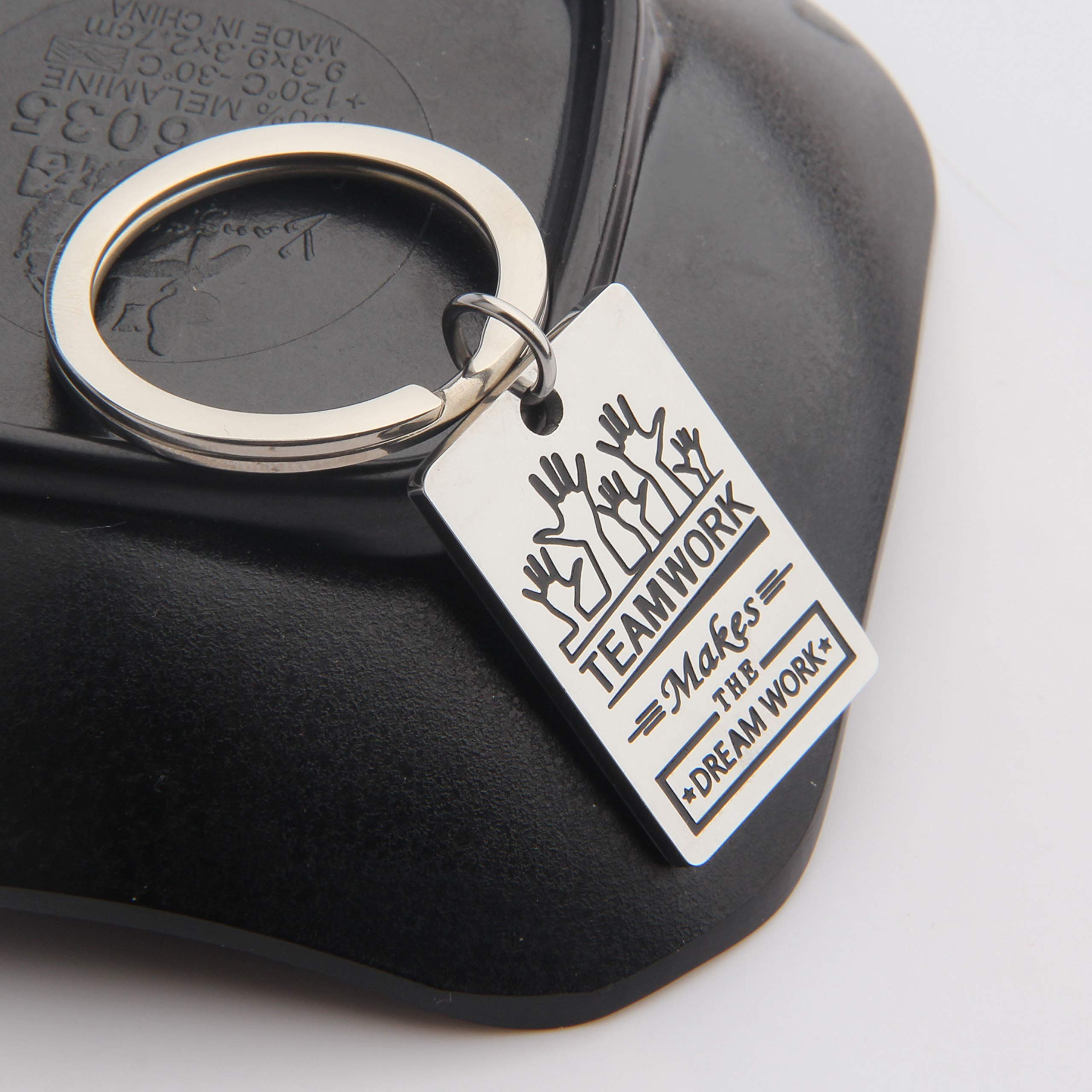 KUIYAI Teamwork Keychain Teamwork Make the Dream Work Keyring Team Gifts (Silver)